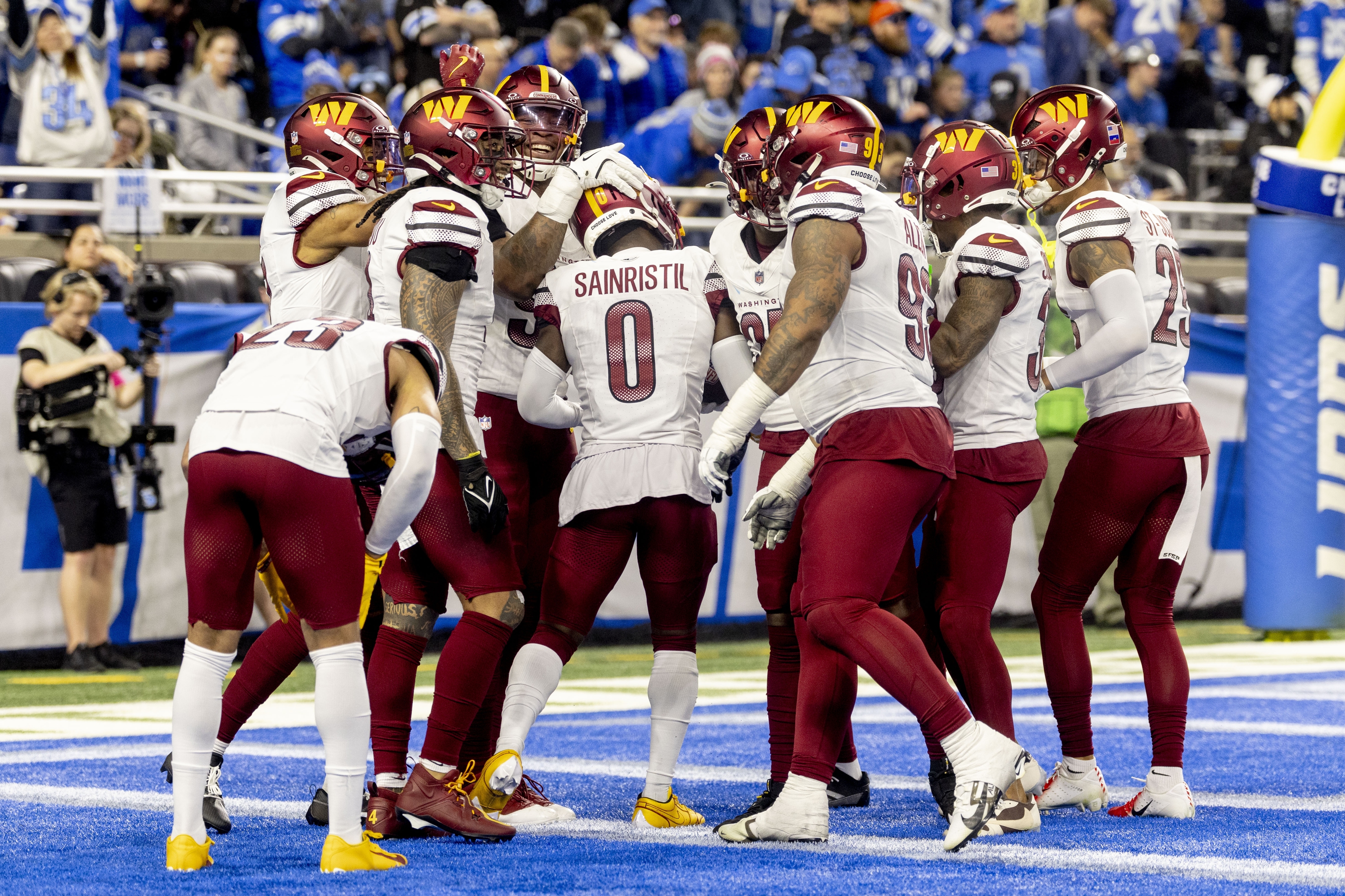 2025 NFL Divisional Round — Detroit Lions vs. Washington Commanders ...