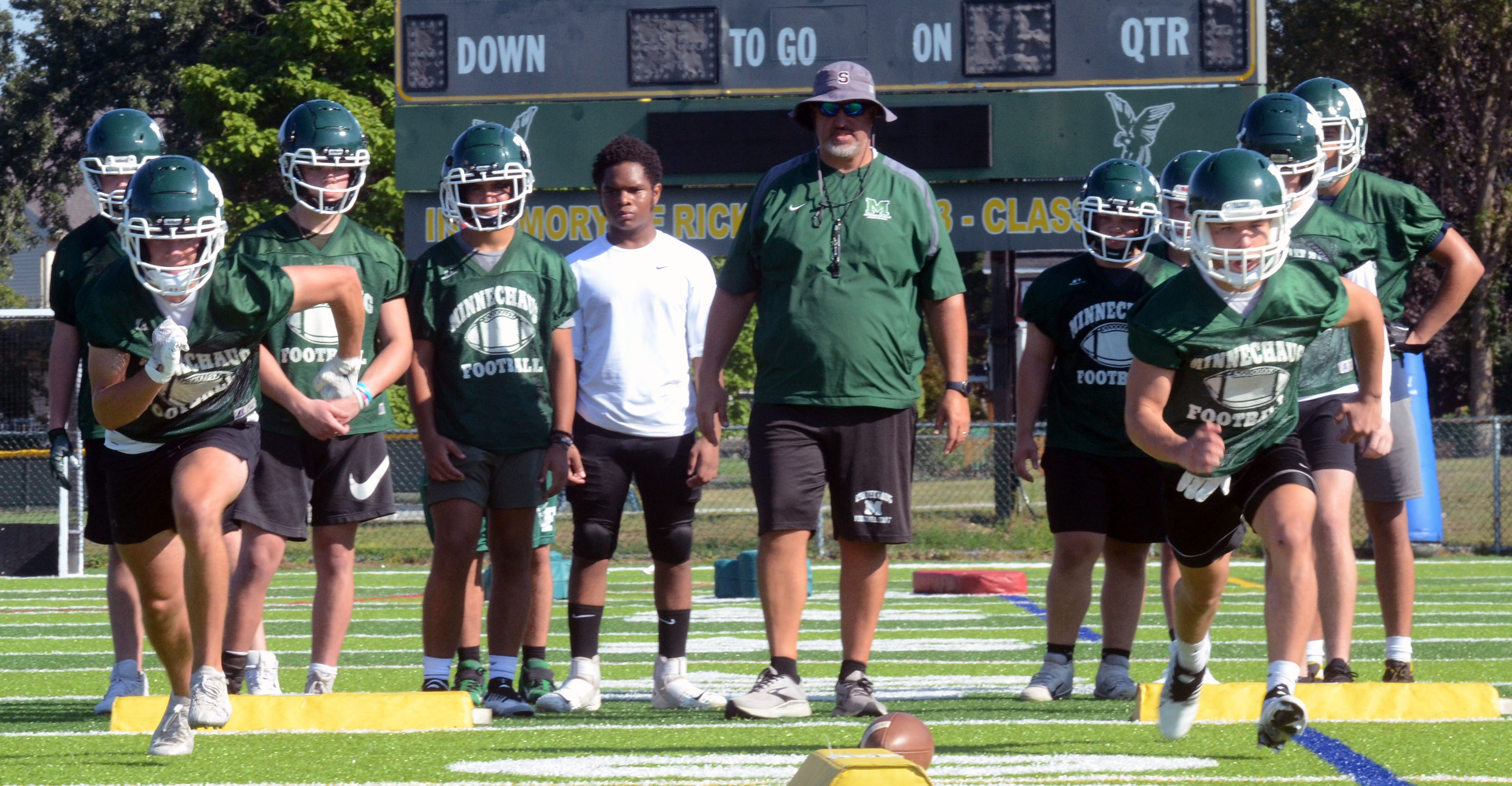 Western Mass. football teams start 2022 preseason - masslive.com