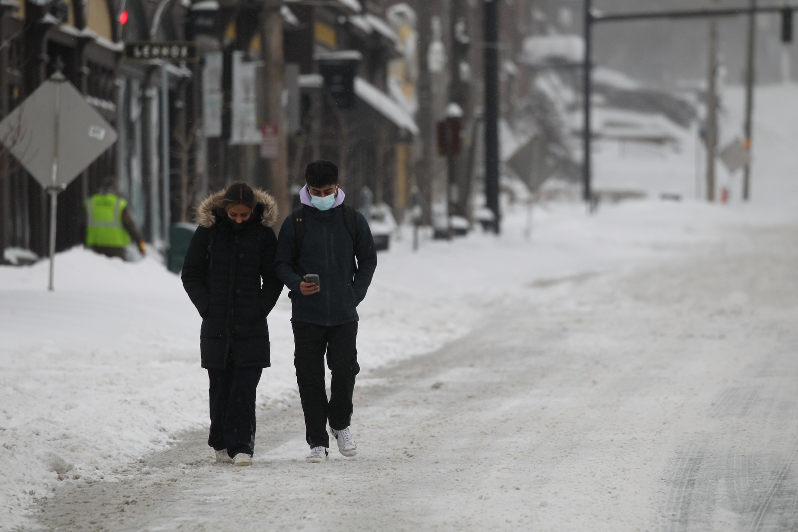 Heavy snowfall hits NE Ohio, Midwest - cleveland.com