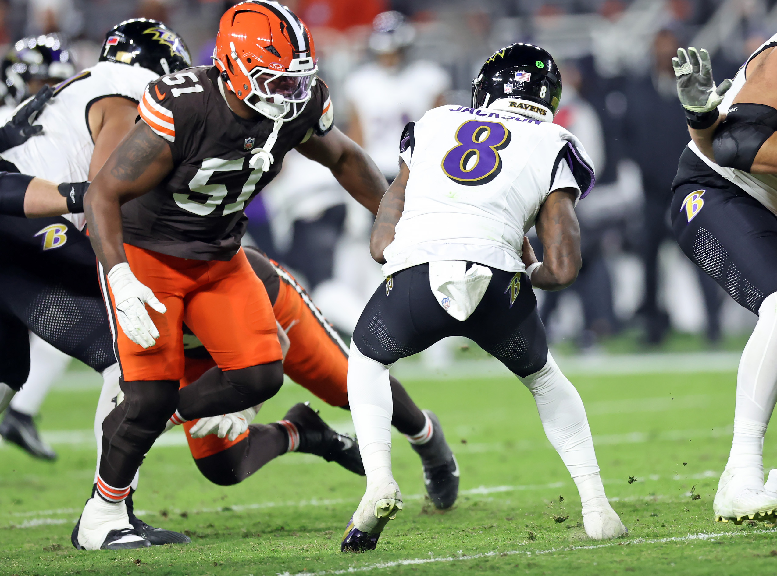 Cleveland Browns defense against the Baltimore Ravens, November 16 ...