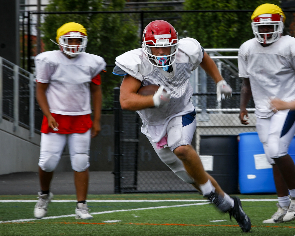 Easton football team prepares for 2022 season - lehighvalleylive.com
