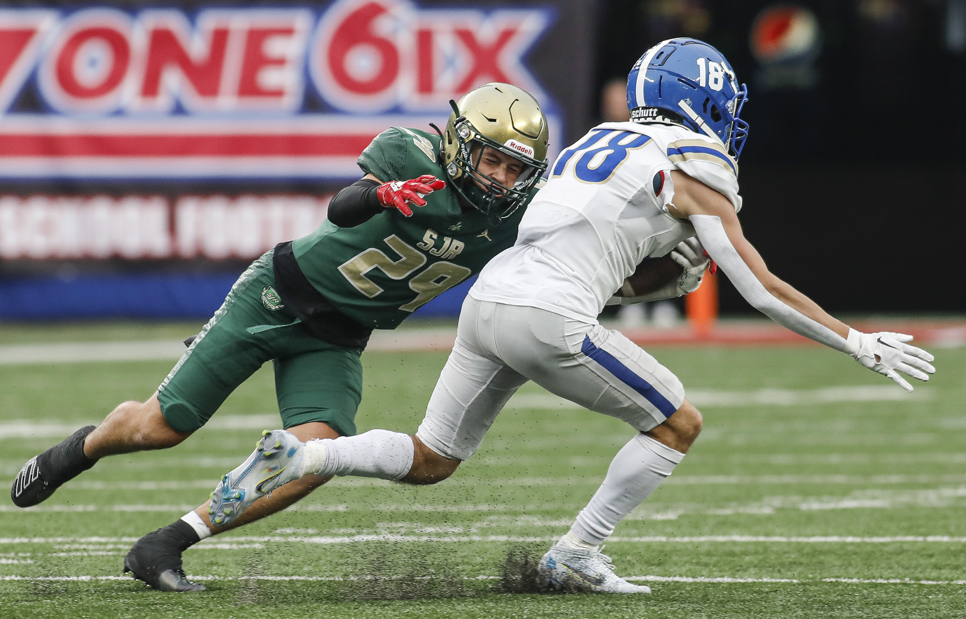 Football: No. 5 St. Joseph (Mont.) vs. No. 19 Donovan Catholic on ...