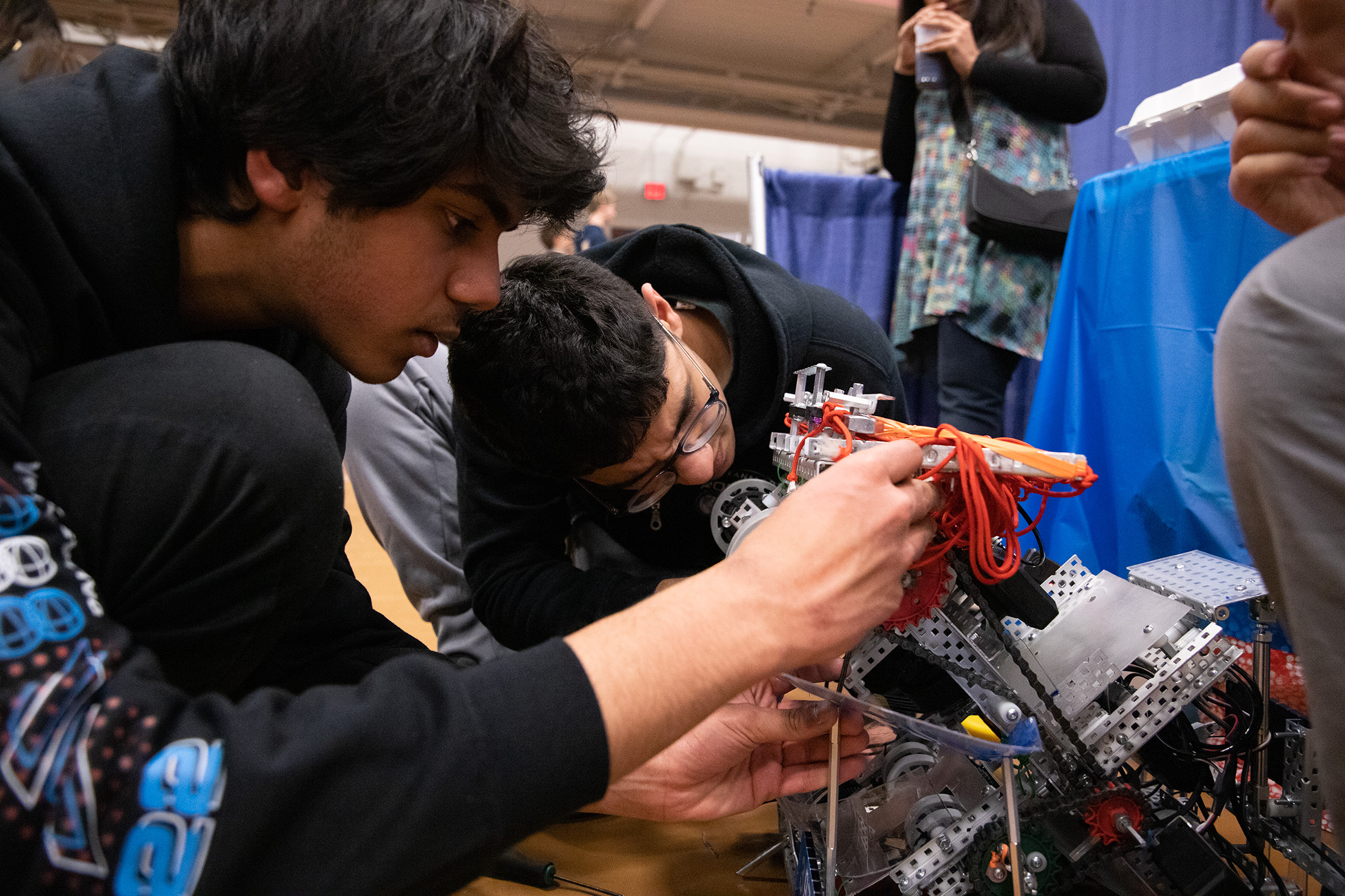 Michigan VEX Robotics High School State Championship takes place at ...