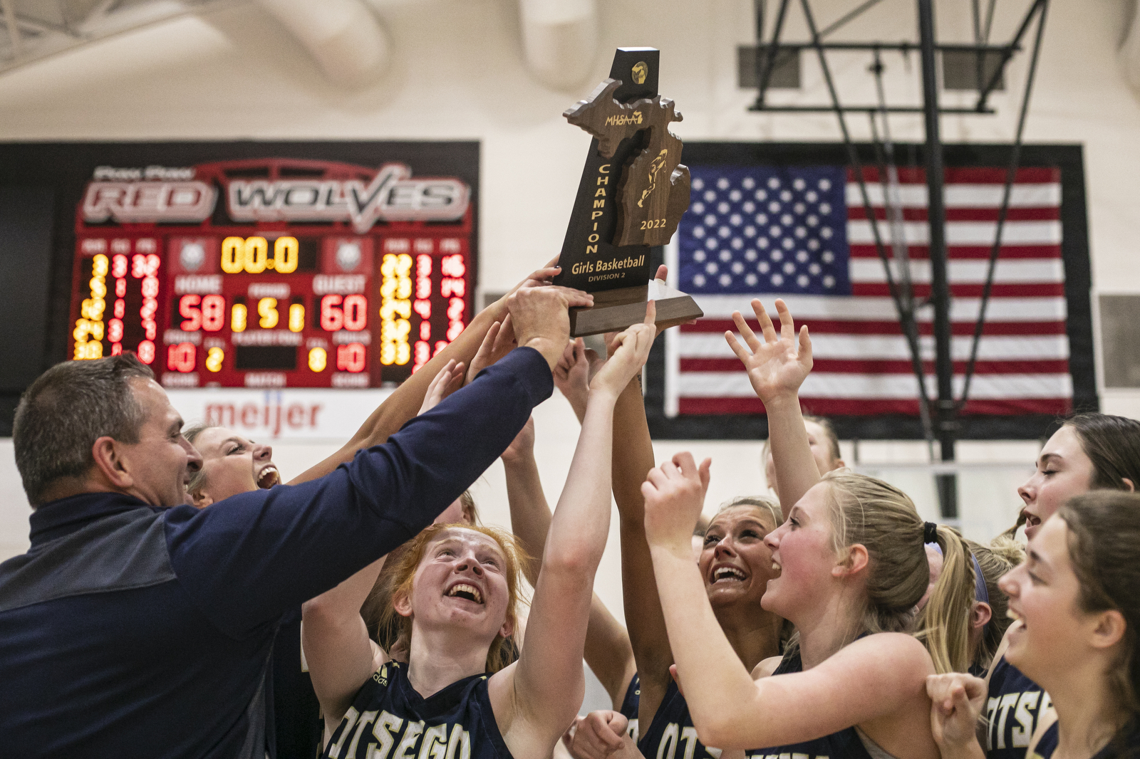 Otsego wins girls basketball district championship over Paw Paw - mlive.com