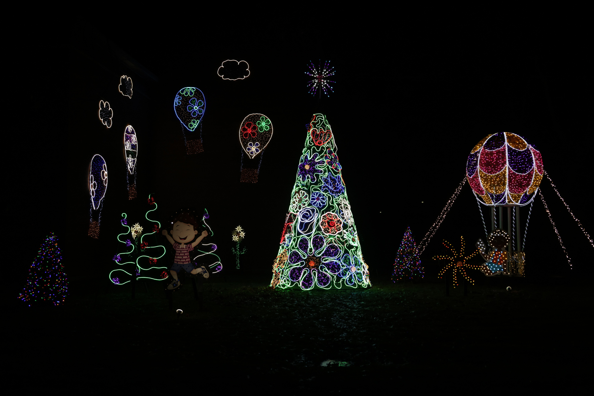 Nela Park Holiday Lights history - cleveland.com