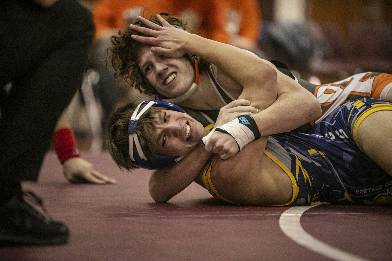 Portage Central beats out Portage Northern in wrestling district finals ...