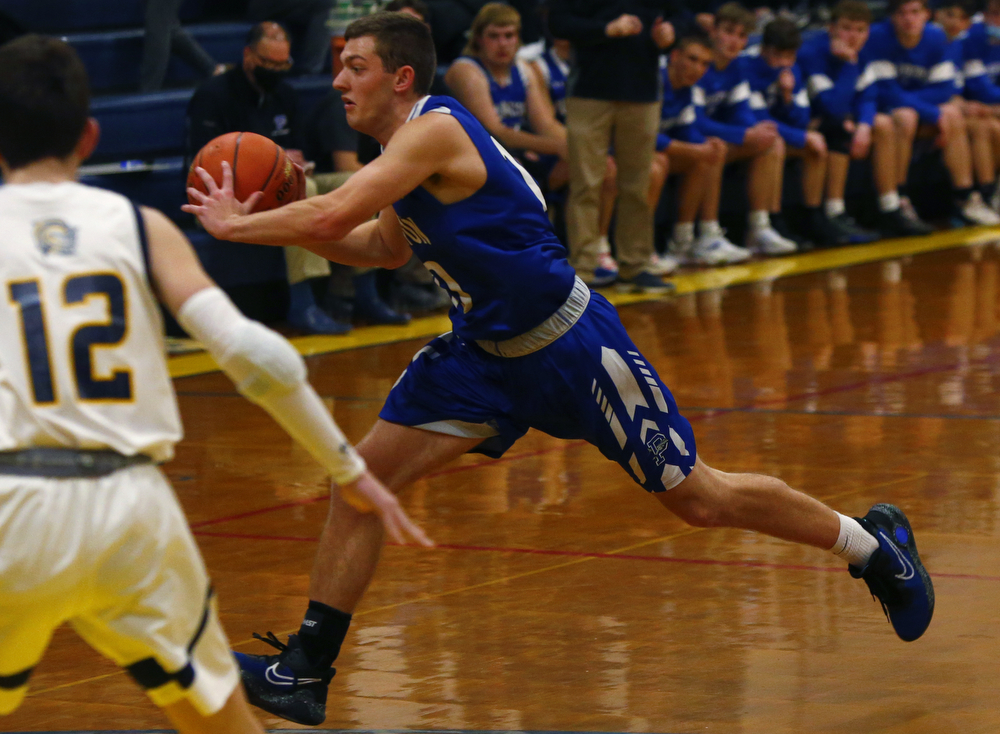Notre Dame boys basketball hosts Palmerton on Jan. 12, 2022 ...