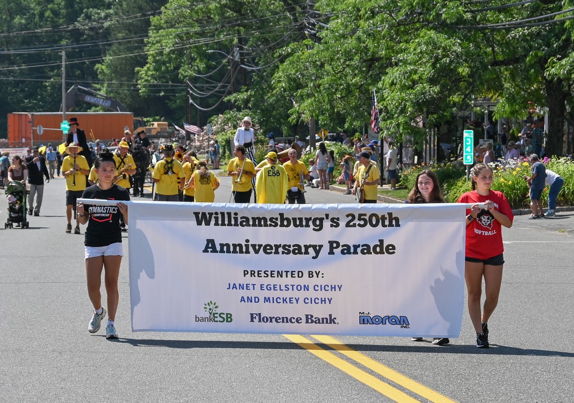 Williamsburg parade marks town’s 250th anniversary (photos) - masslive.com