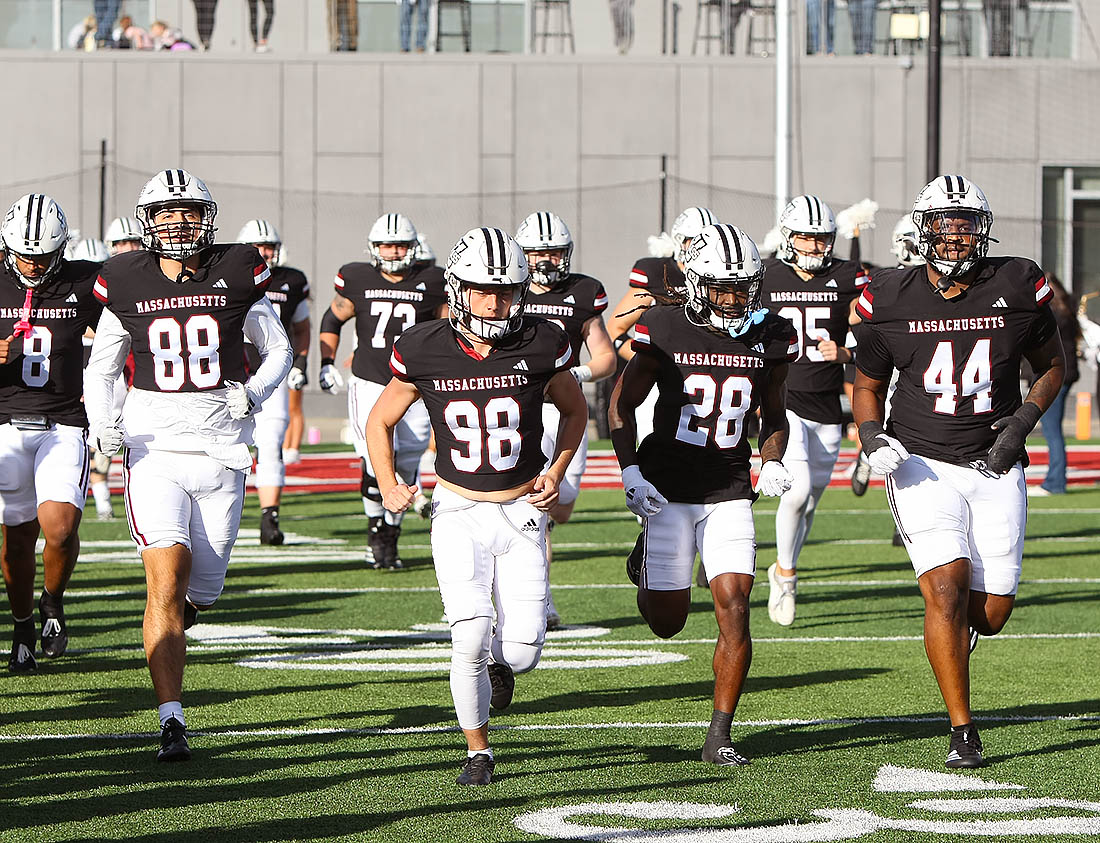 UMass Football vs Wagner 10/26/24 - masslive.com