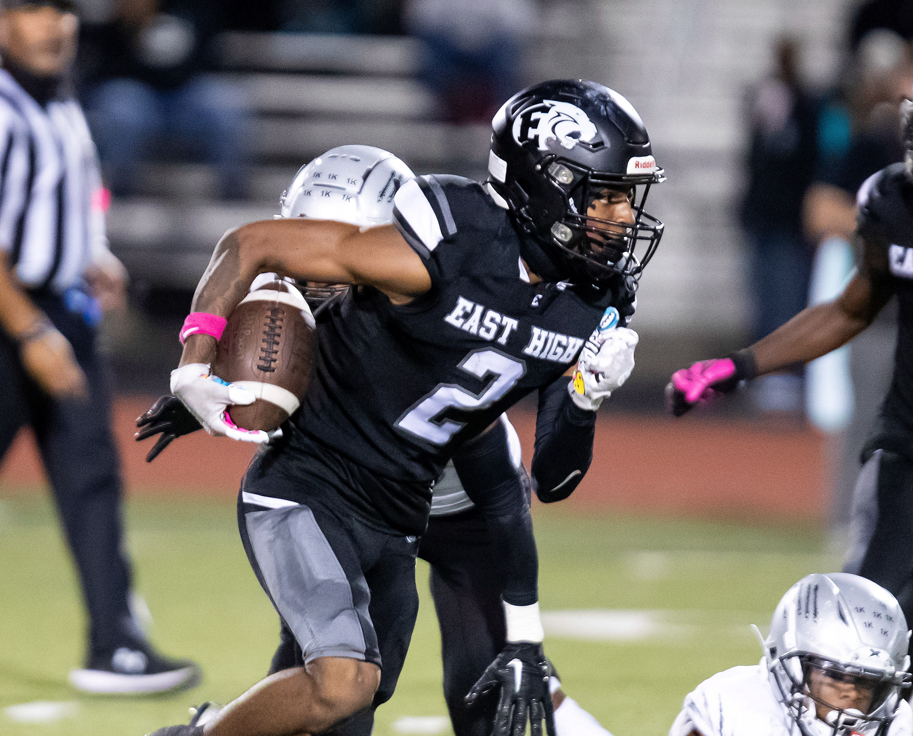 Harrisburg defeats CD East 34-27 in high school football - pennlive.com