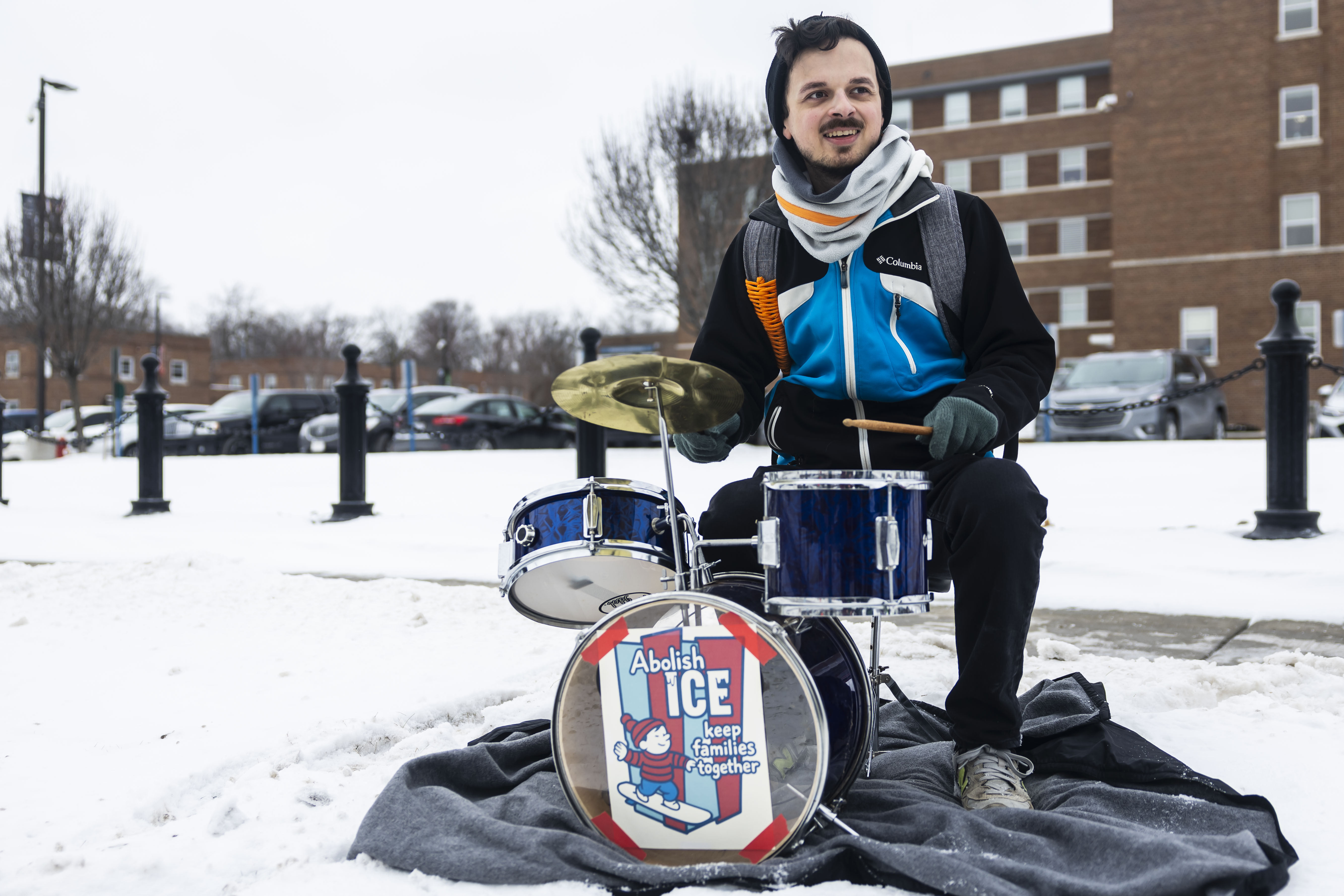 Protestors against ICE gather in front of Saginaw VA hospital - mlive.com