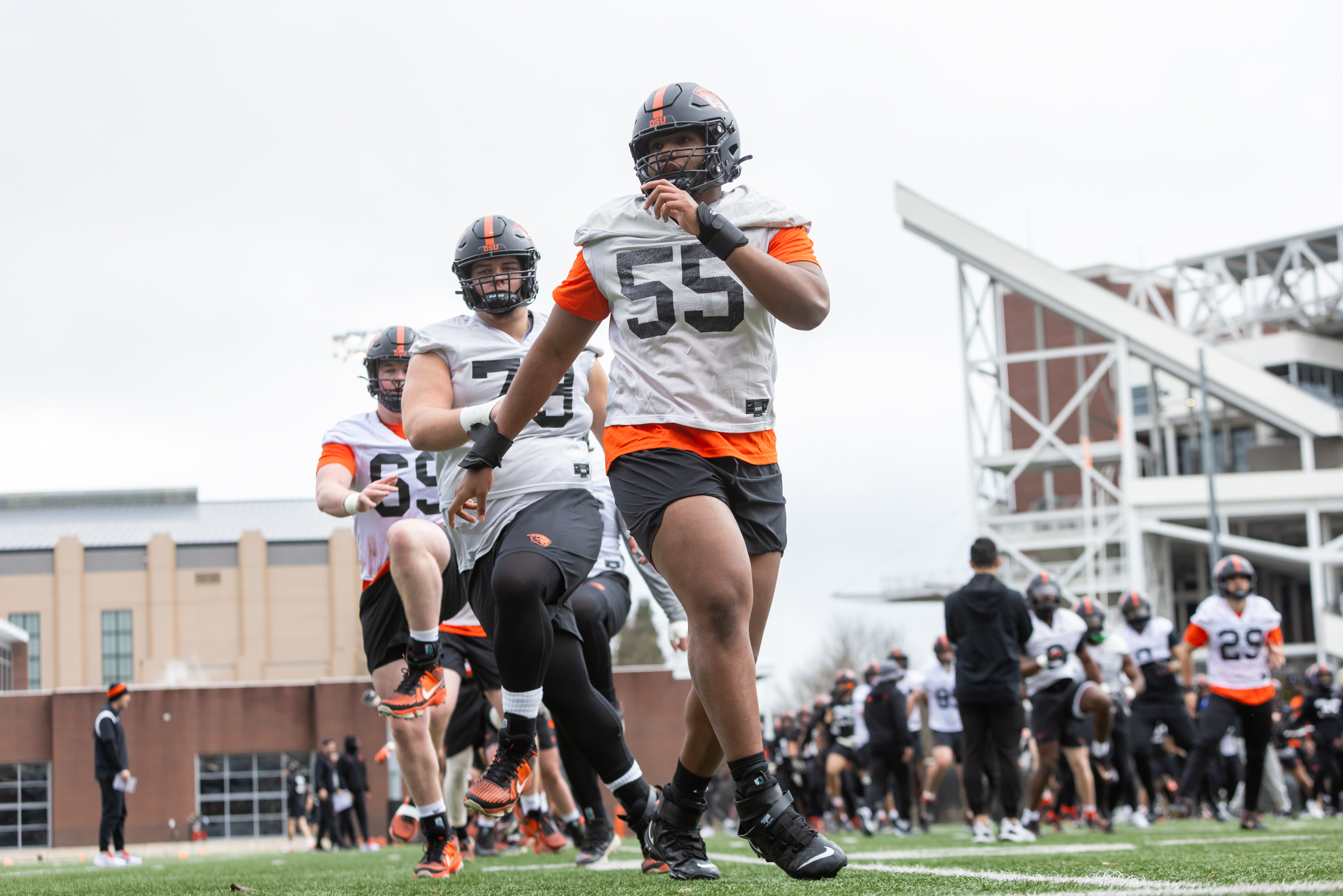 Oregon State Beavers, coach Trent Bray open spring football practice ...