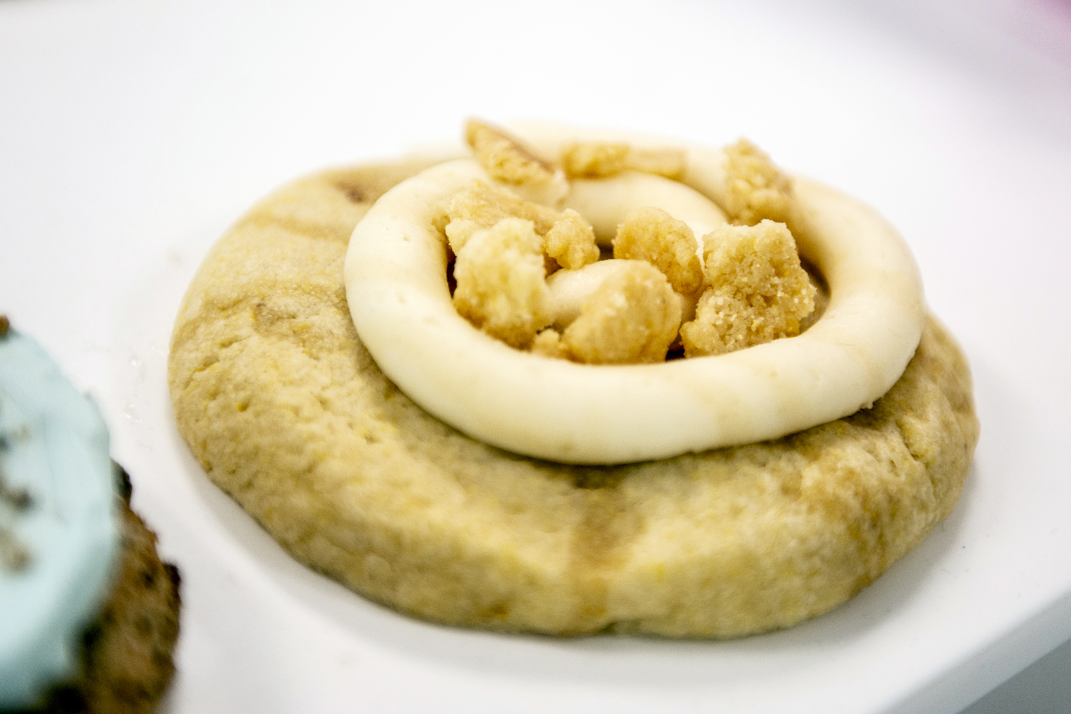 Crumble Cookies opens in Fenton - mlive.com