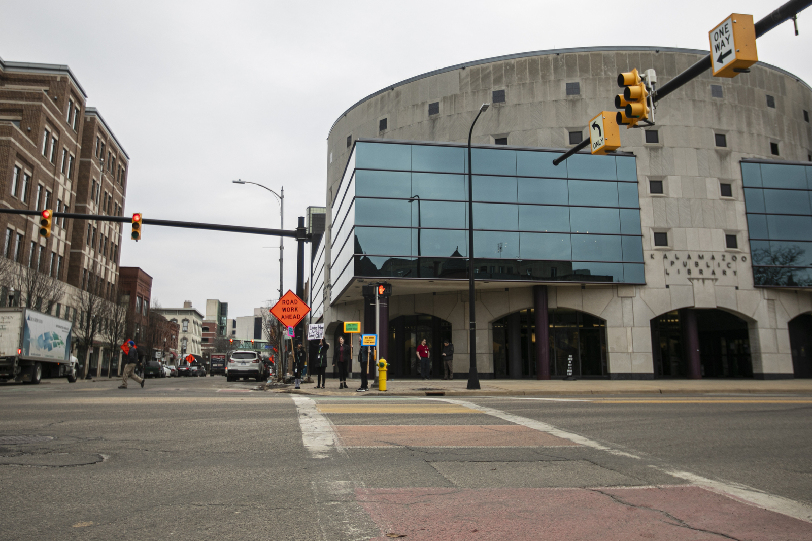 KPL library aides and custodians protest for higher wages and fair ...