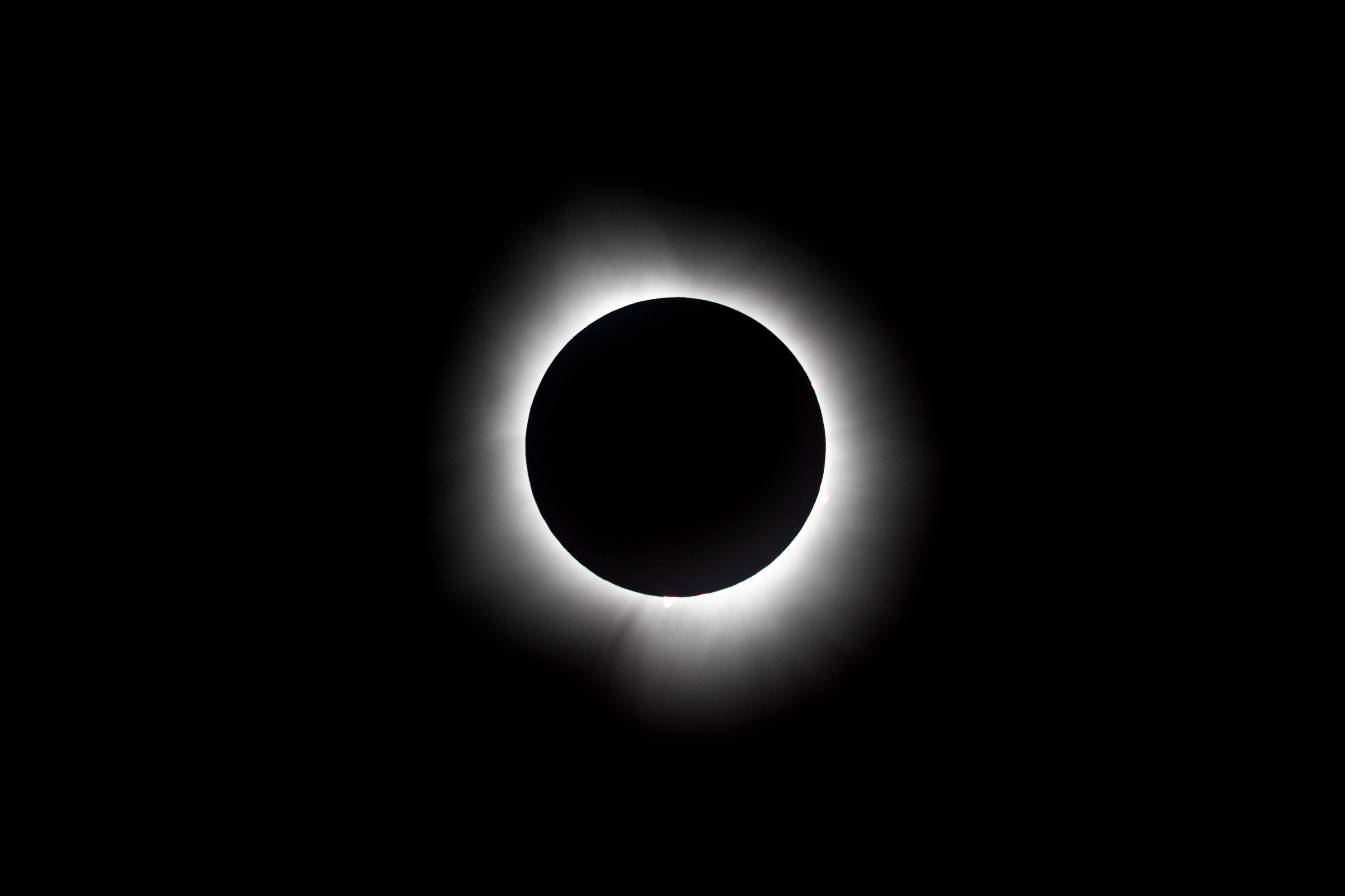 Photographs of the 2024 total solar eclipse as seen from the path of ...