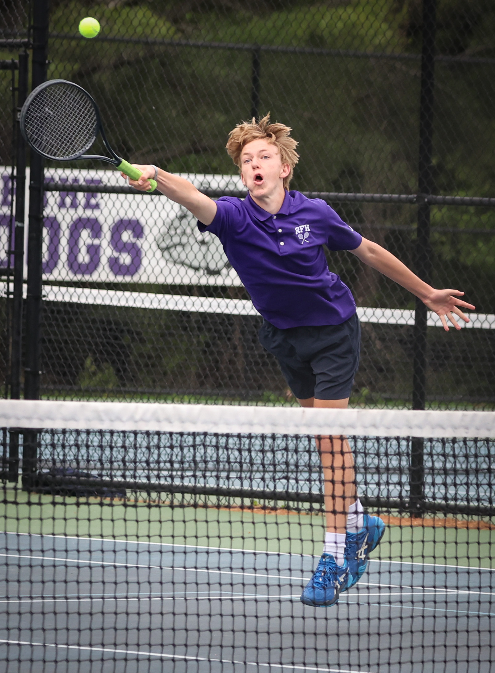 Boys Tennis: CJG2 Quarterfinals - Rumson Fair-Haven vs. Robbinsville ...