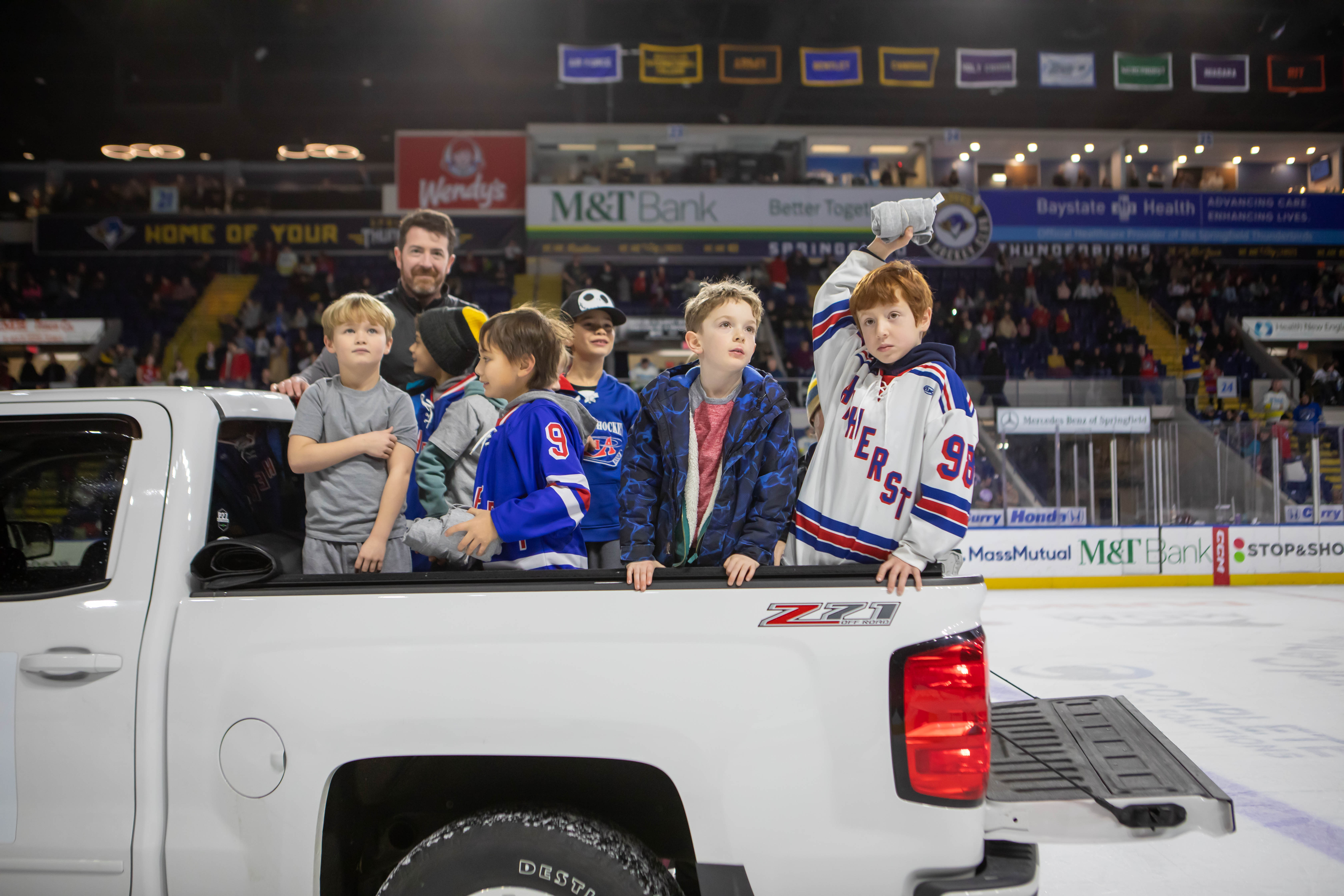 Springfield Thunderbirds VS Wilkes-Barre Scranton Penguins 1/15/24 ...