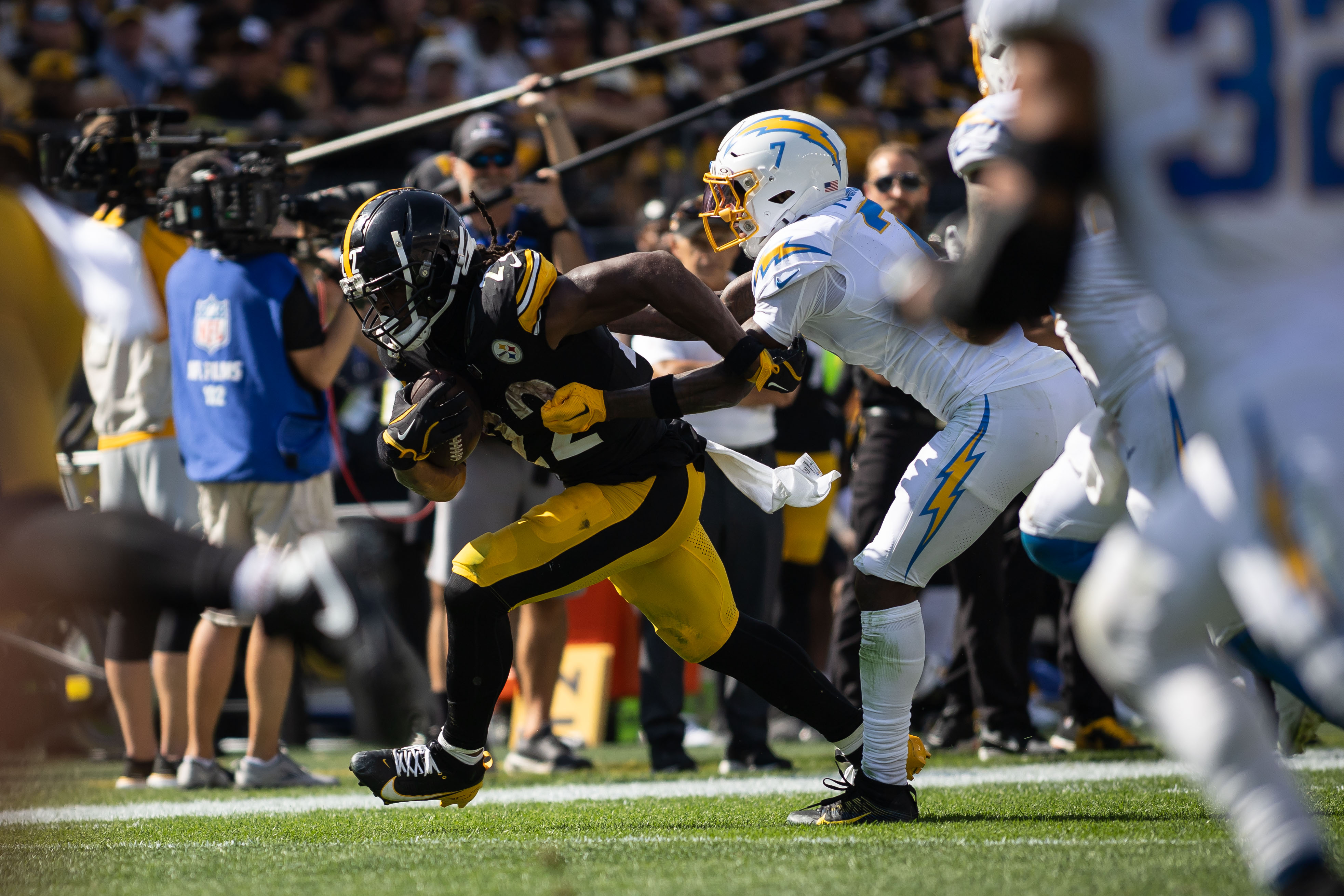 Pittsburgh Steelers vs. Los Angeles Chargers - pennlive.com