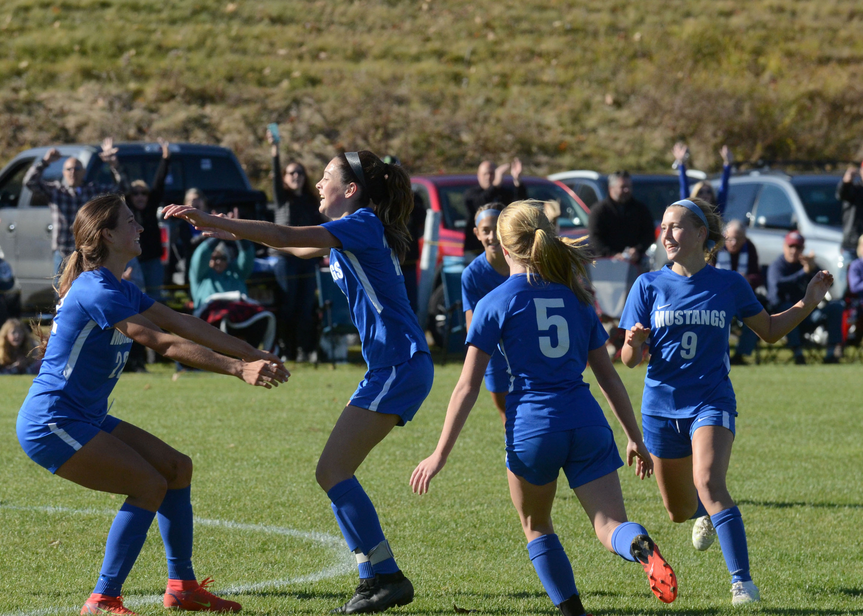 Monson girls soccer defeats Millis in Division V quarterfinals ...