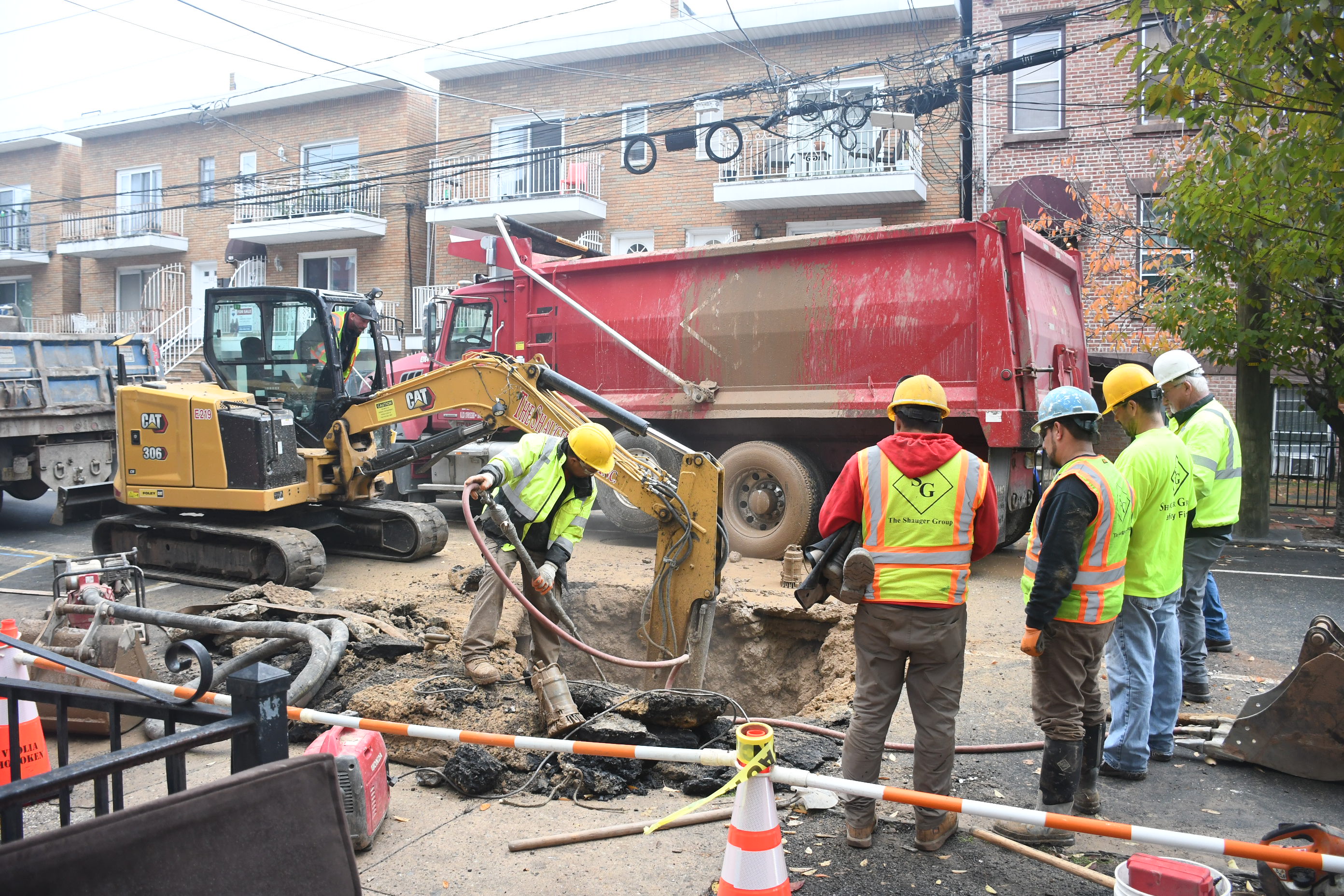 Water main break on Park Avenue in Hoboken, Nov. 25, 2022 - nj.com