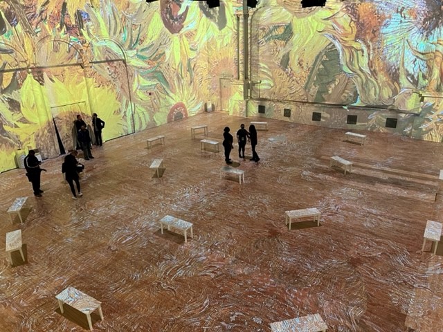 "Immersive Van Gogh" exhibition at Lighthouse ArtSpace in Detroit ...