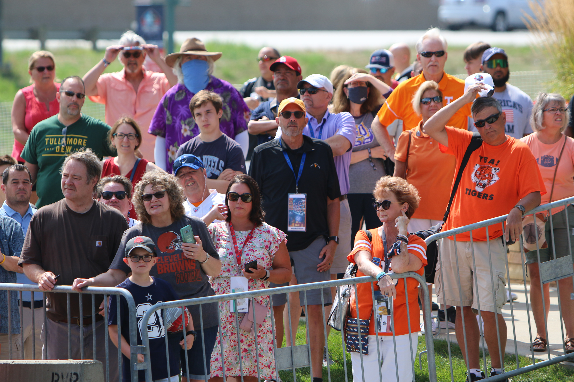 Pro Football Hall of Fame Gold Jacket group photo - cleveland.com