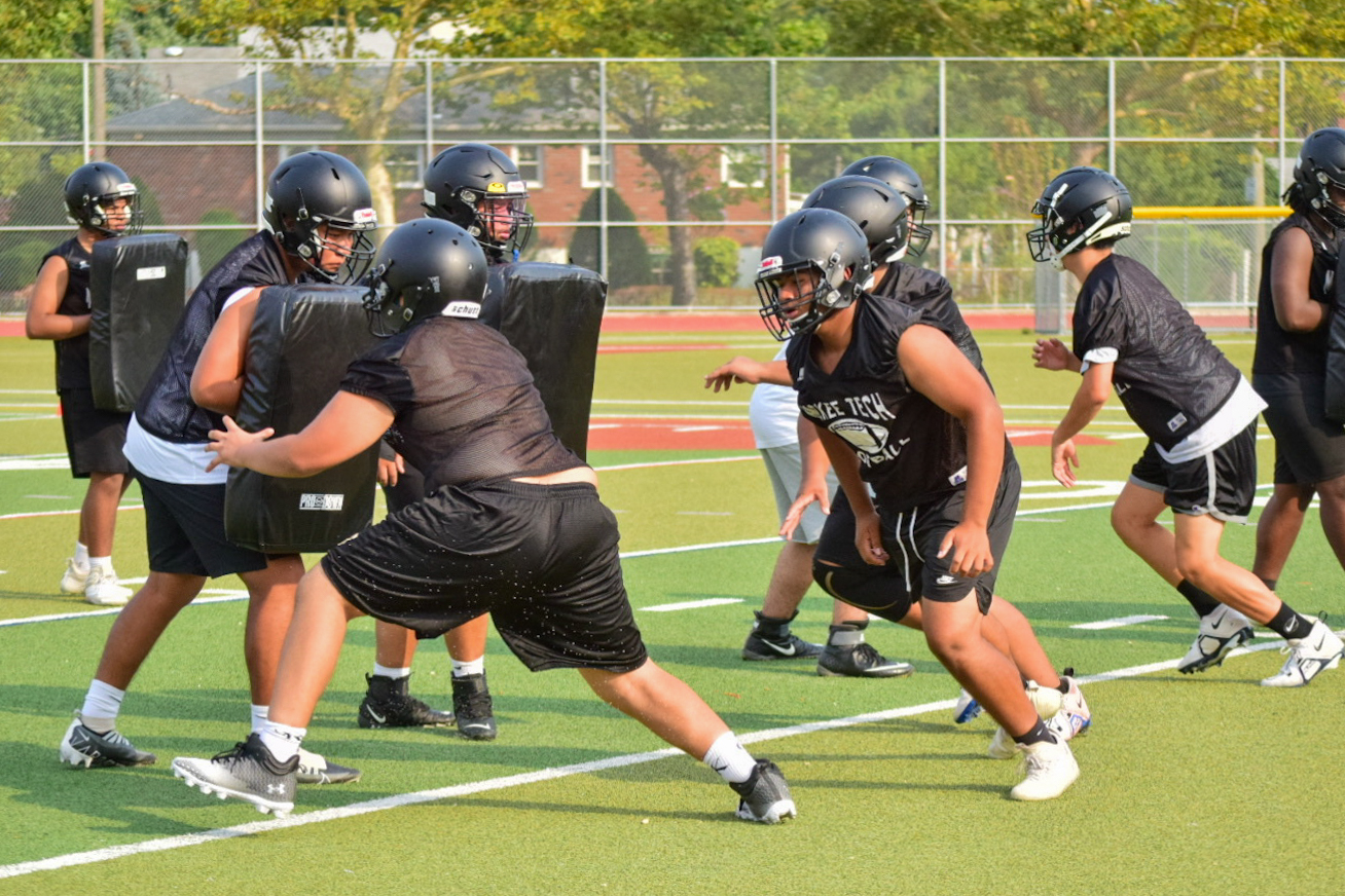McKee/S.I. Tech starts football workouts with a bang - silive.com