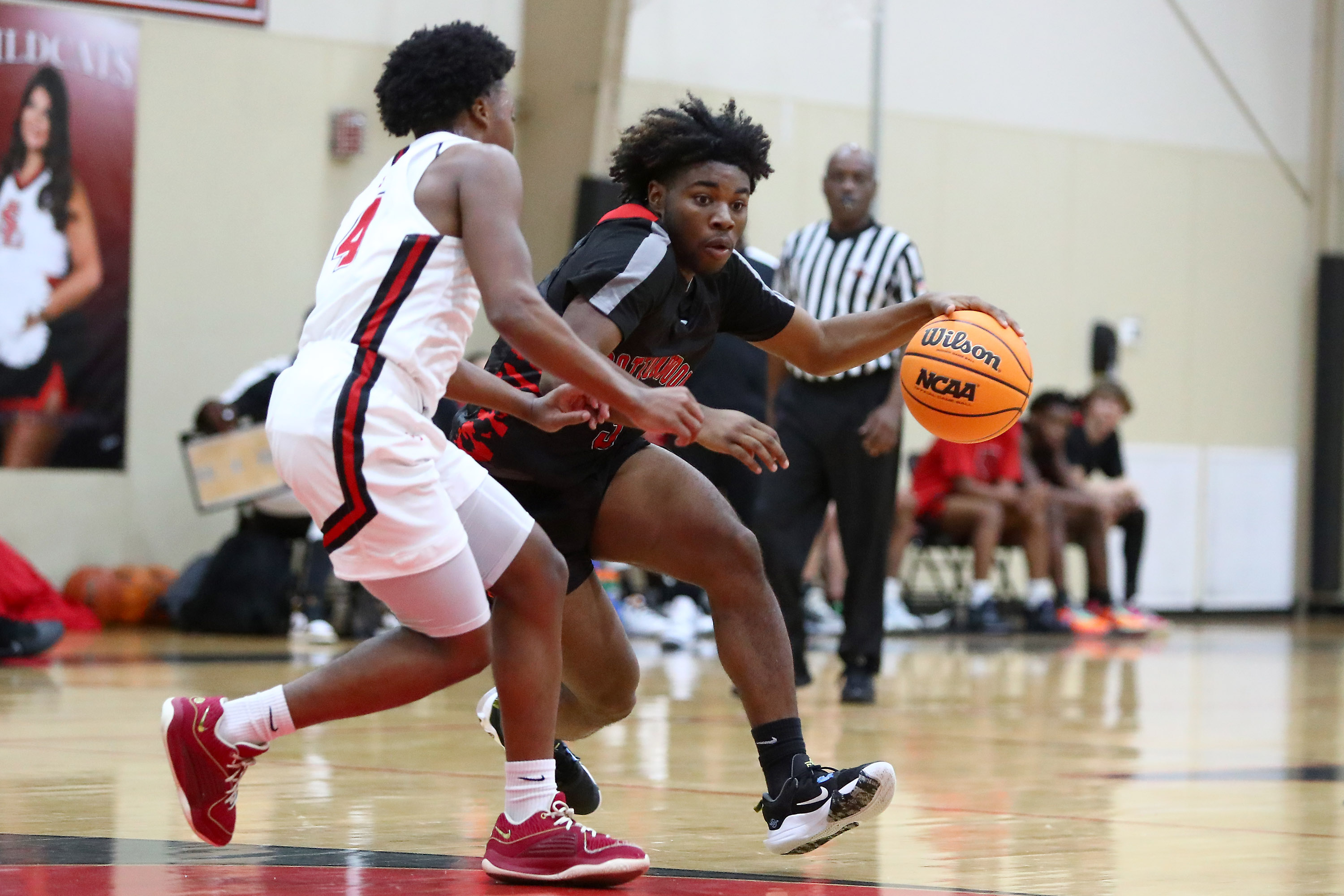 St. Luke's vs Cottonwood AHSAA 2A Boys South Sub-Regional Basketball ...