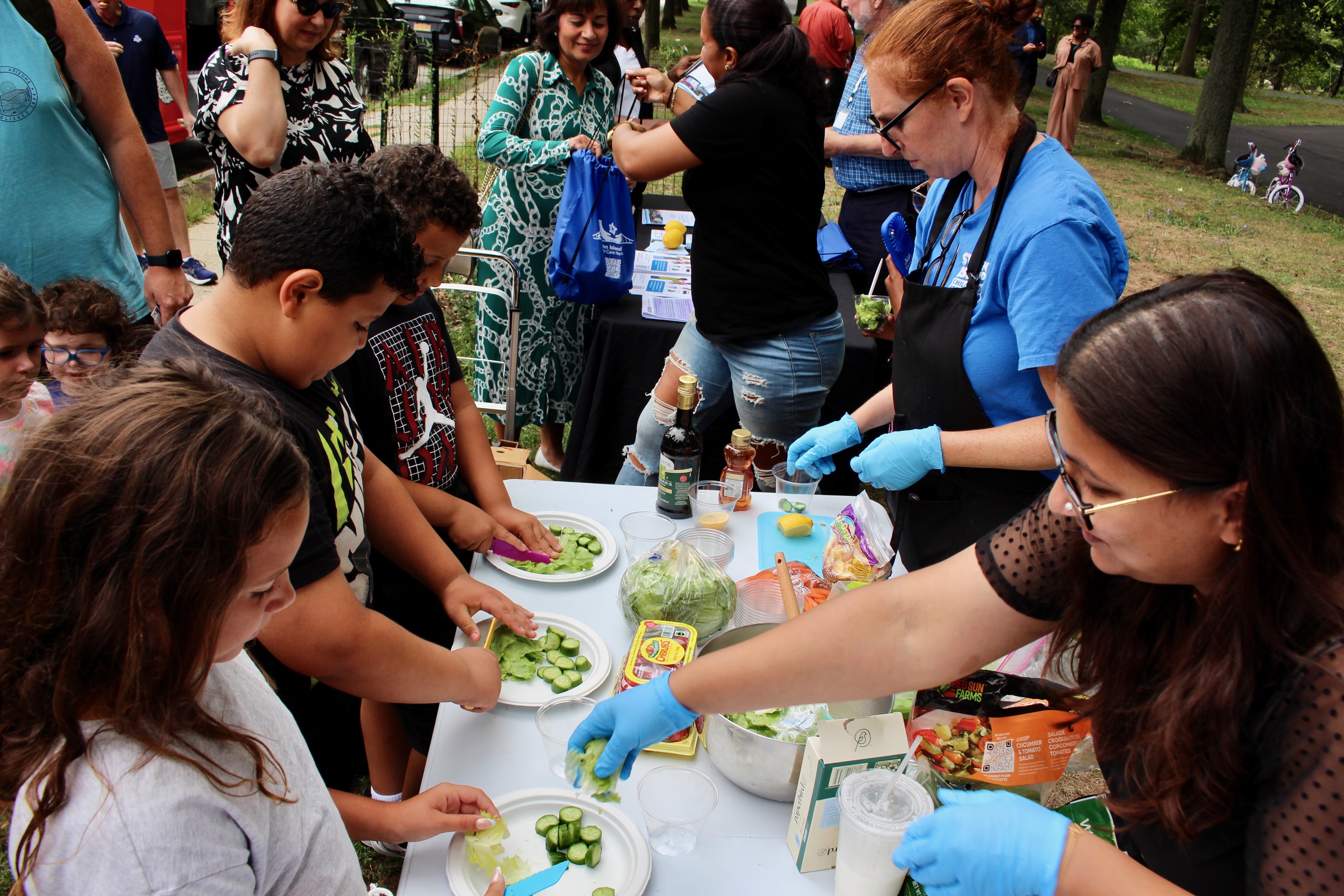 Free summer meals food truck comes to Staten Island - silive.com