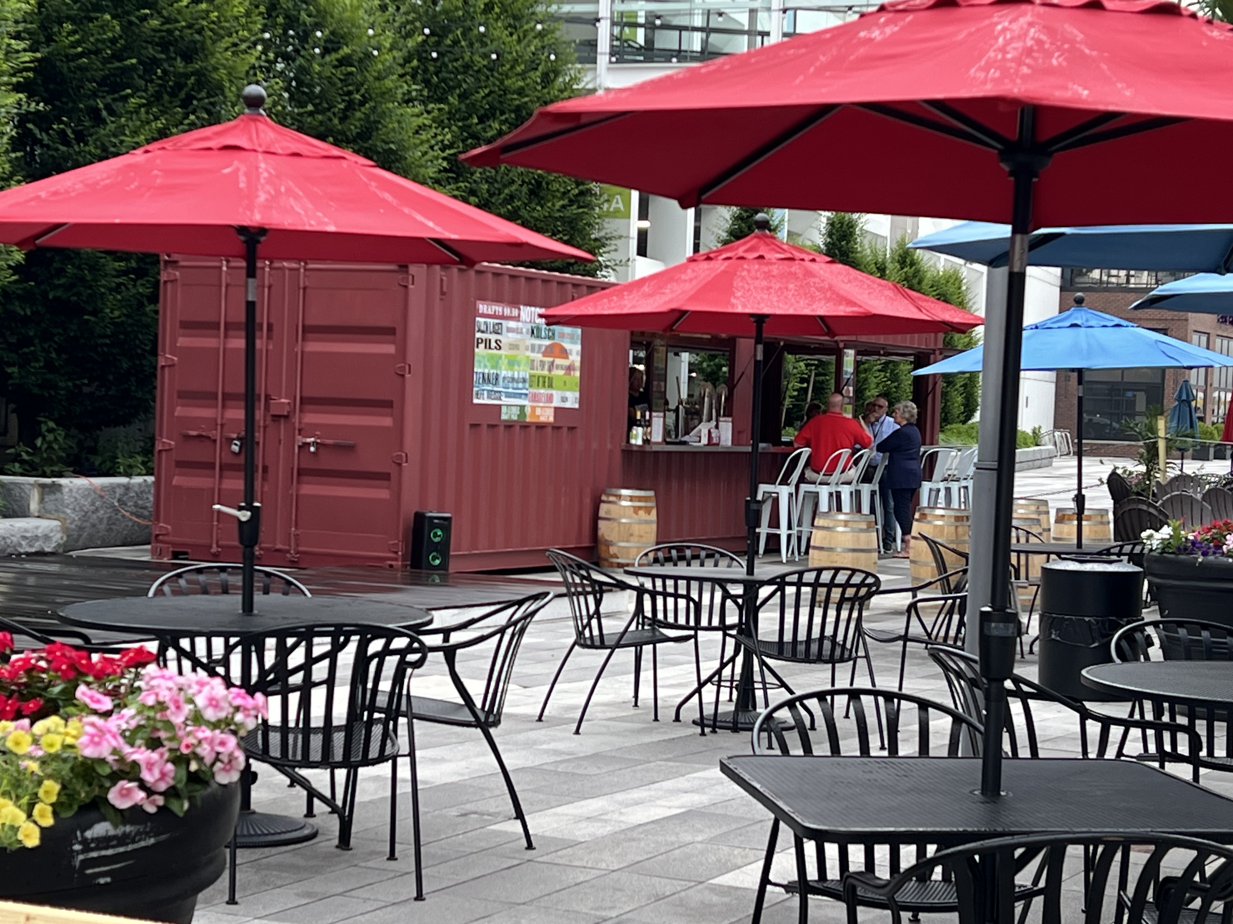 Salem's Notch Brewing opens beer garden in Worcester - masslive.com