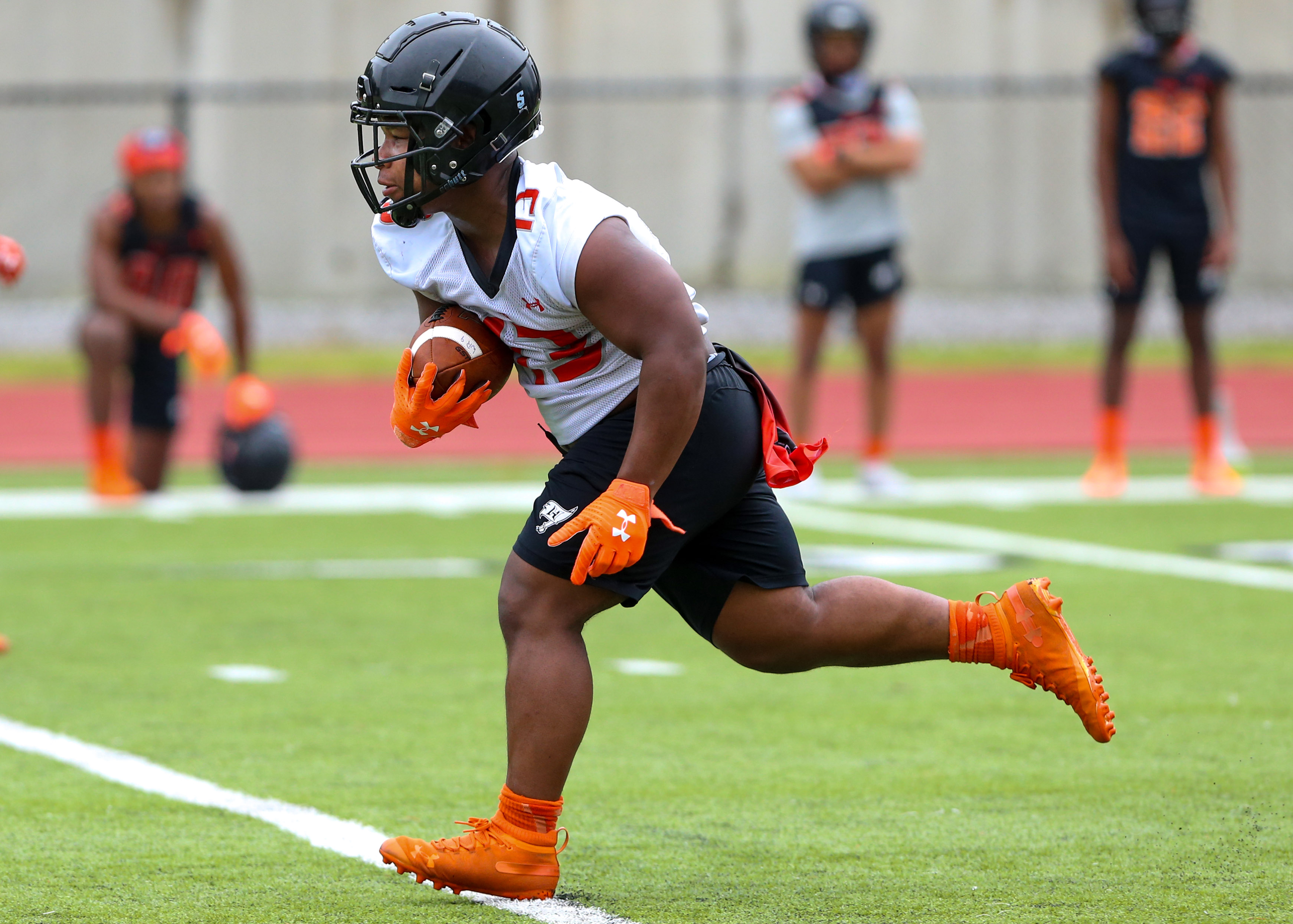 Hoover football workout - al.com