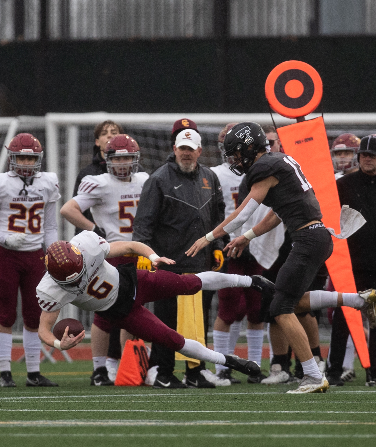 OSAA Class 6A Football Championship: Central Catholic vs Tualatin ...