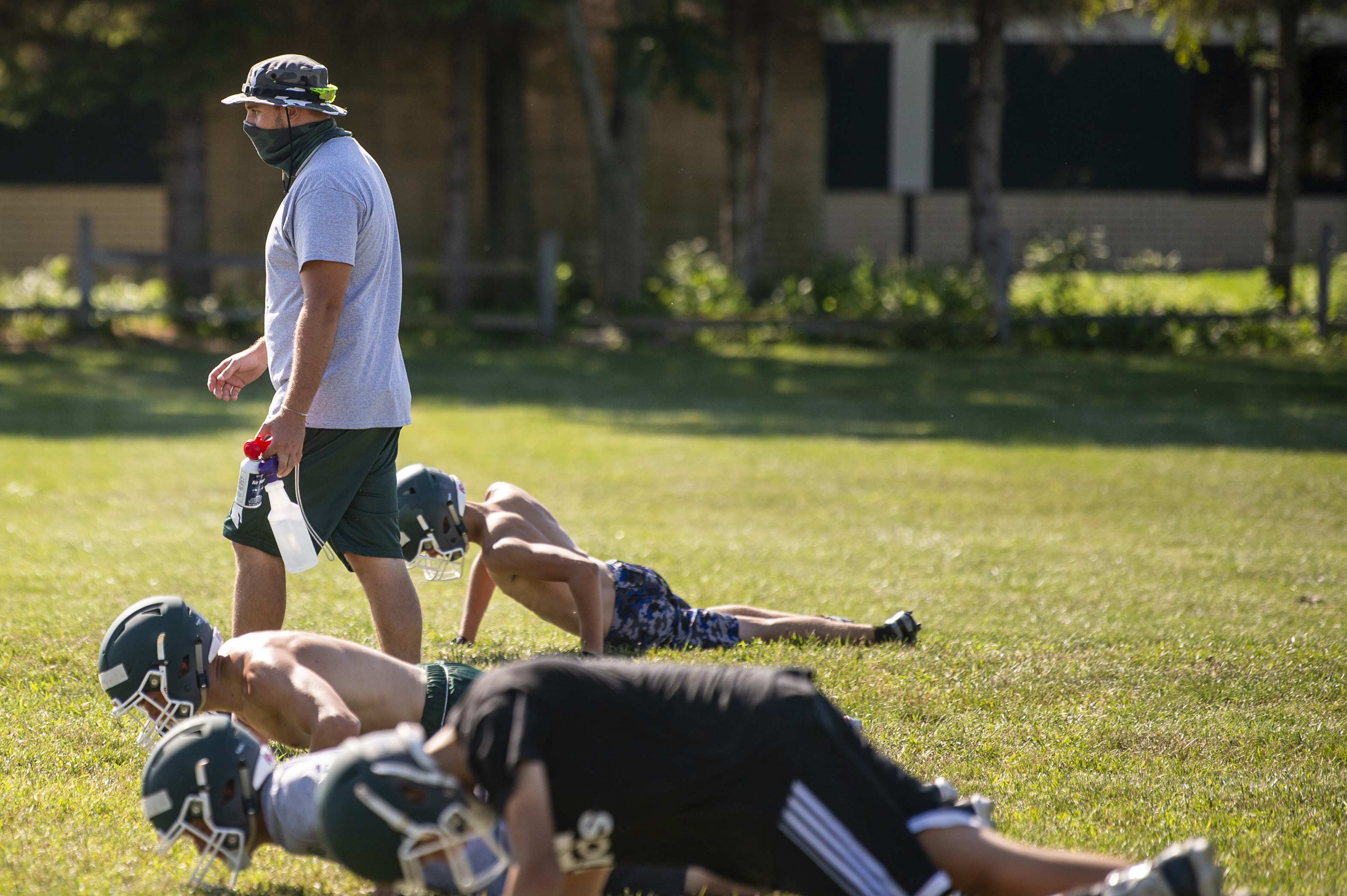 Pinconning football players strive during first week of practice ...