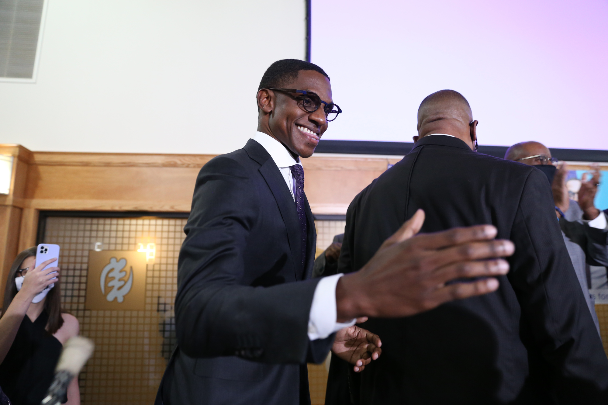 Justin Bibb defeats Kevin Kelley in Cleveland mayor's race - cleveland.com