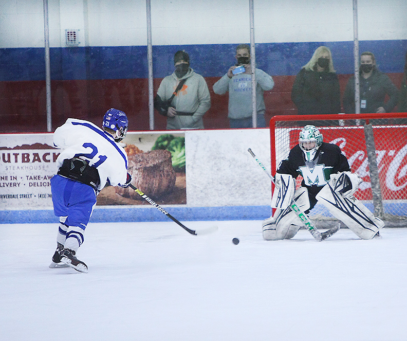 Minnechaug vs West Springfield Hockey 2/27/21 - masslive.com
