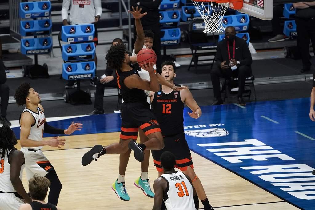 Oregon State men's basketball vs. Oklahoma State at NCAA Tournament ...