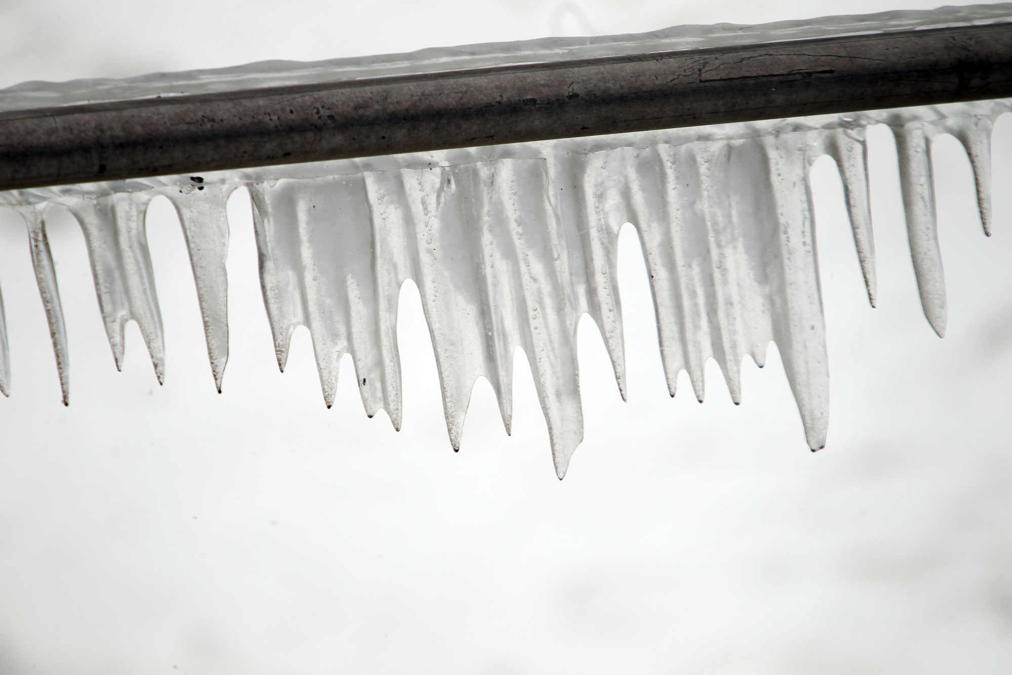 Ice and snow along Lake Erie - cleveland.com