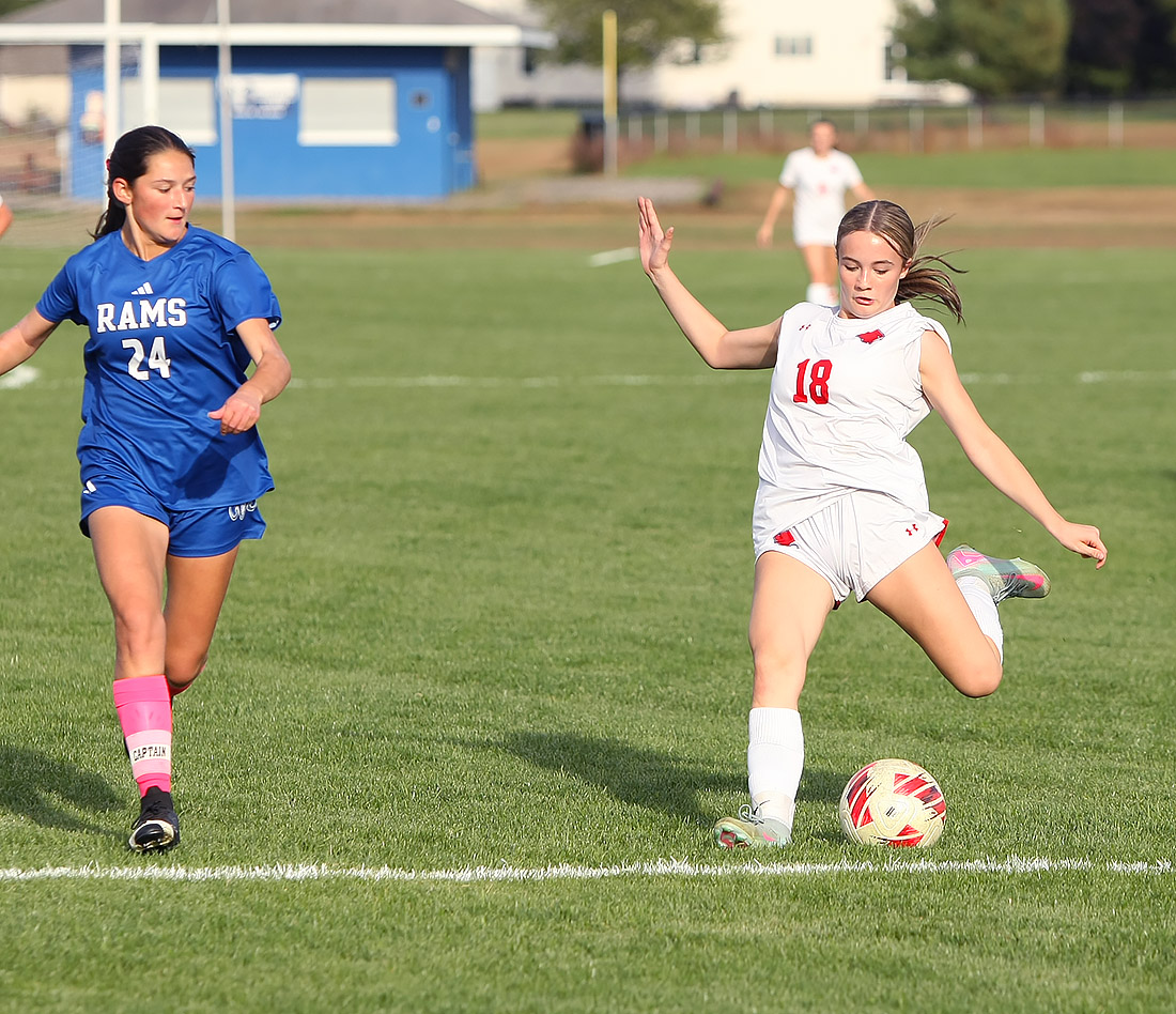 Frontier vs Granby girls Soccer 10/2/25 - masslive.com