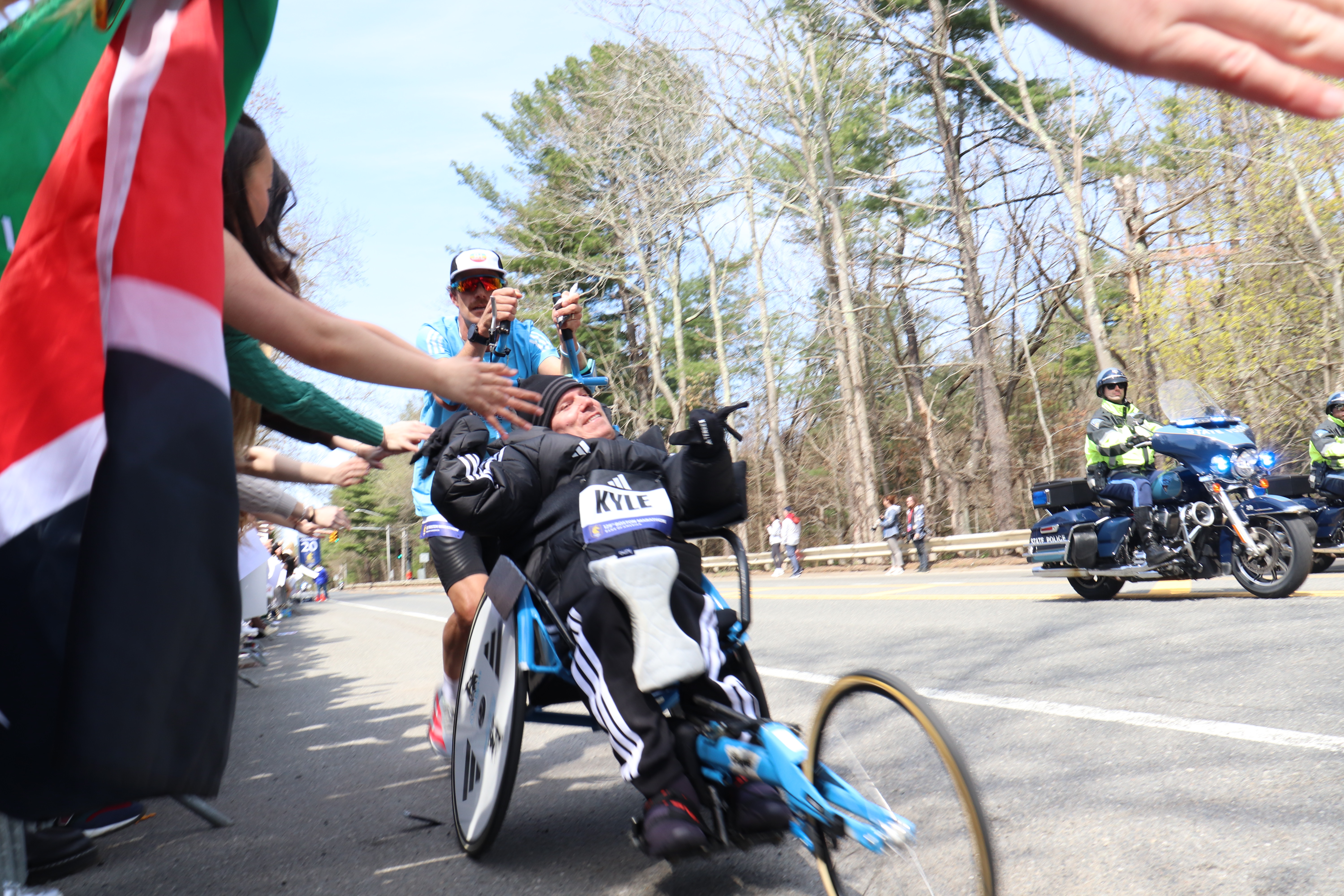 Wellesley College Scream Tunnel Boston Marathon 2025 - masslive.com