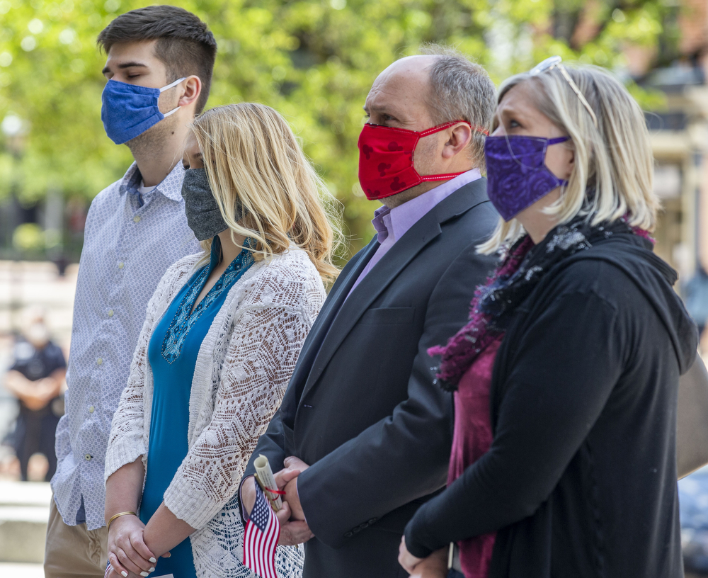 New United States citizens naturalized during coronavirus pandemic ...