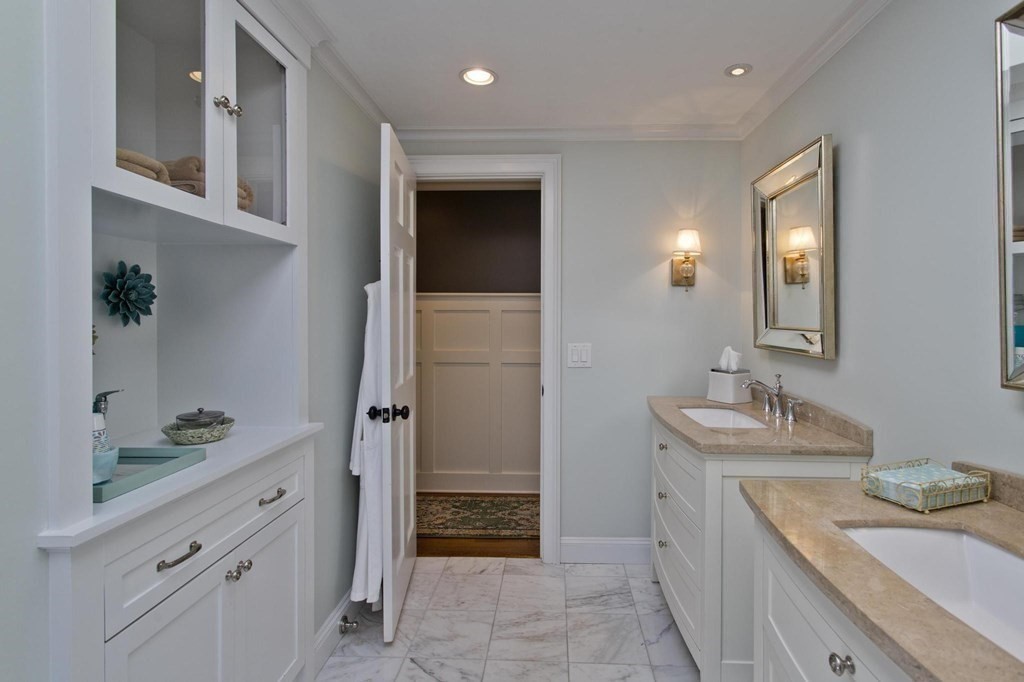 House of the Week: Springfield house for sale has Japanese Tea House ...