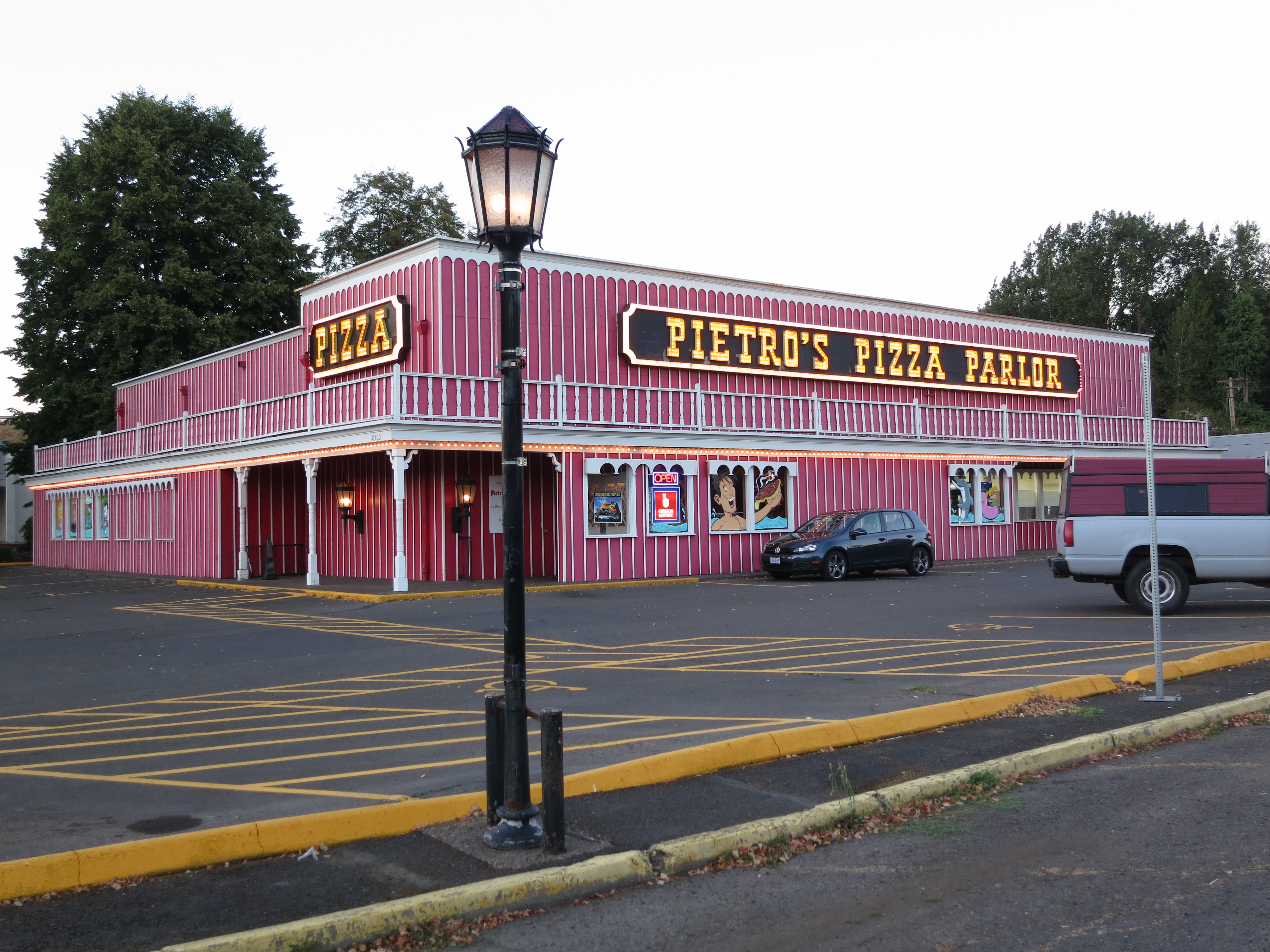 Pietro's pizza store