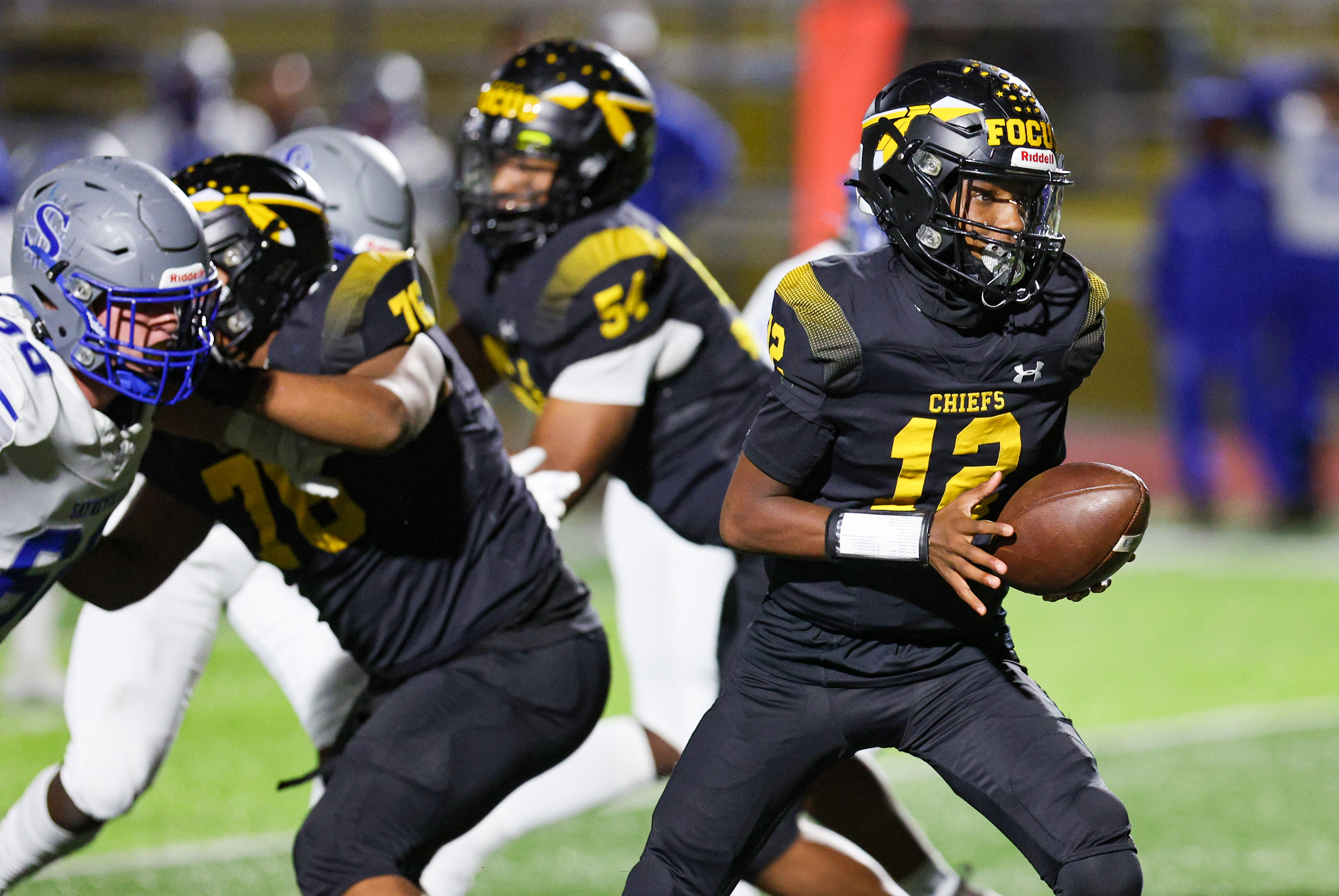 Friday night football: Sayreville defeats Piscataway, 24-16 - nj.com