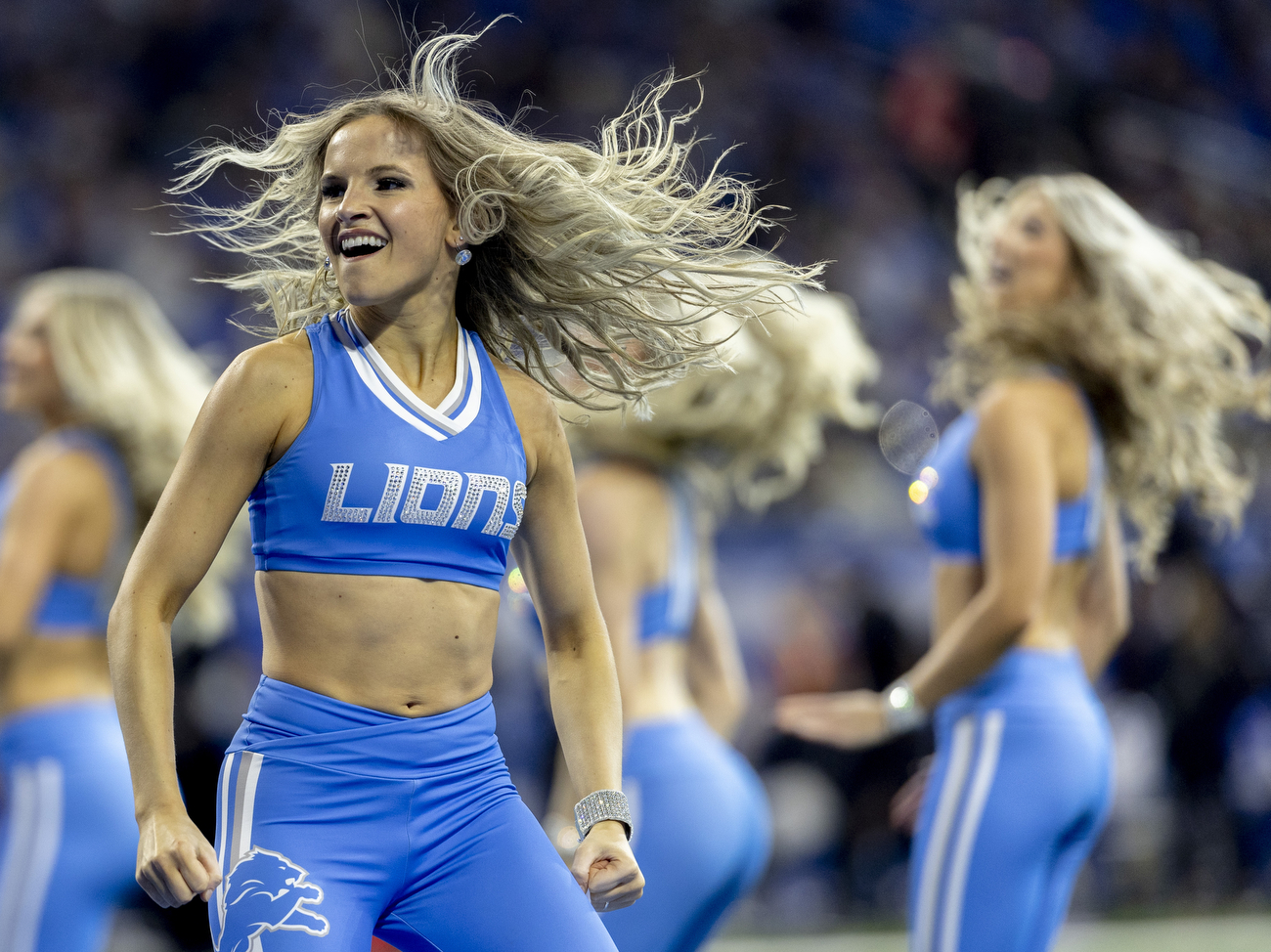 Top 32 photos from Lions first playoff win in over three decades ...