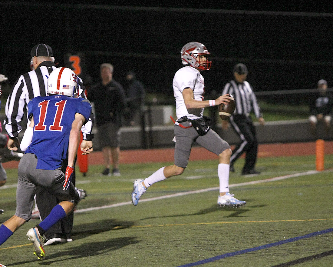 East Longmeadow vs West Side Football 10/7/22 - masslive.com