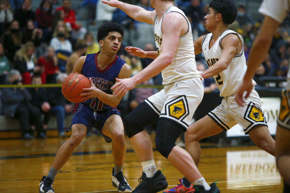 Freedom boys basketball hosts Liberty on Feb. 8, 2022 ...