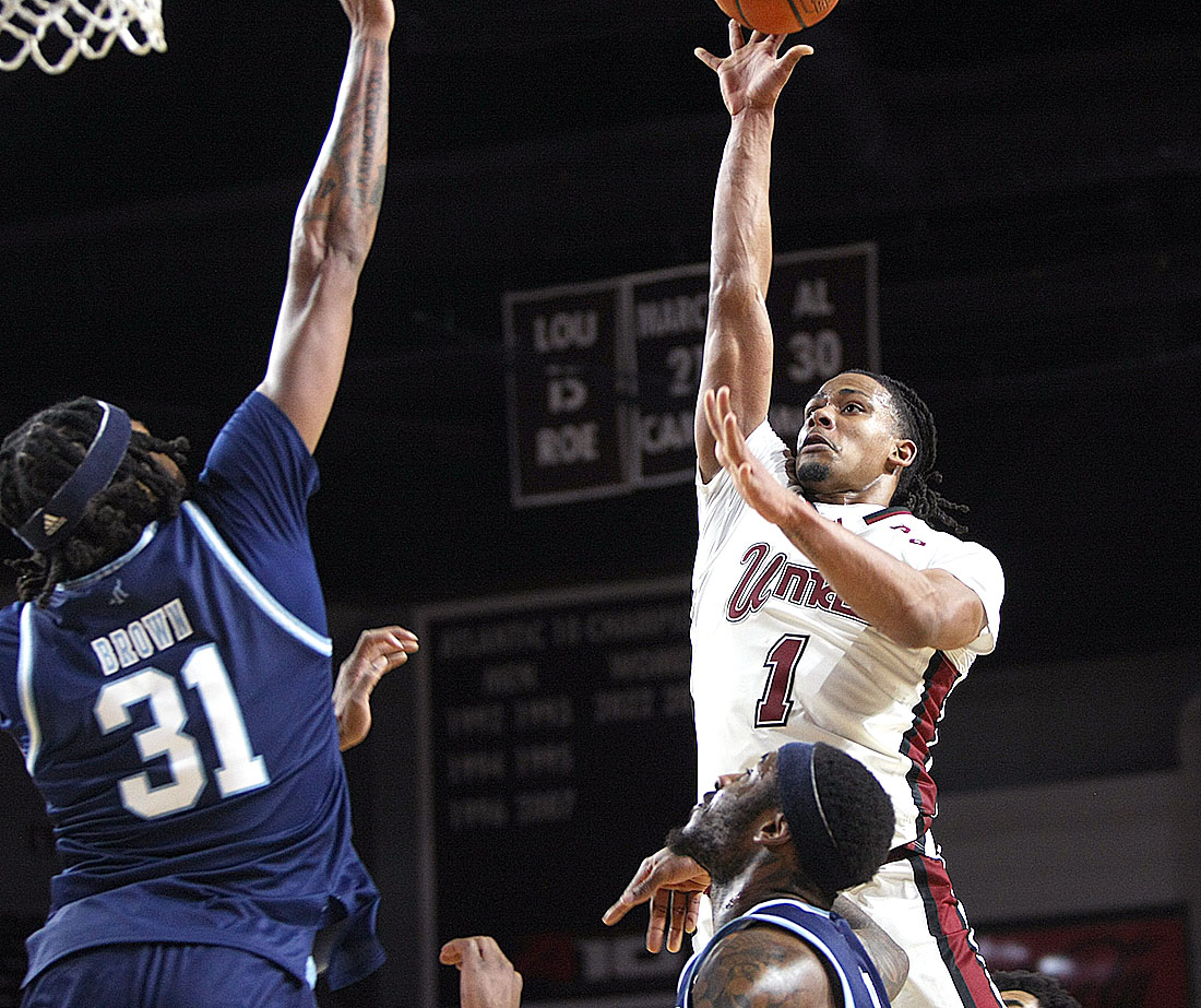 UMass Men's Basketball vs URI 3/1/25 - masslive.com