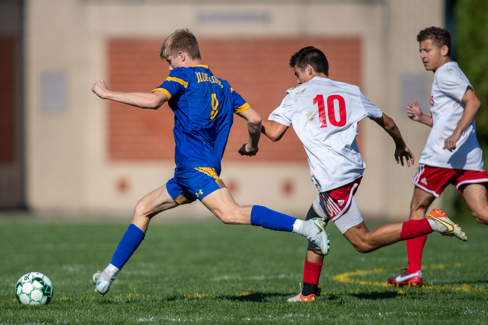 Middletown and Susquehanna Township plays to a 1-1 soccer tie in 2OTs ...