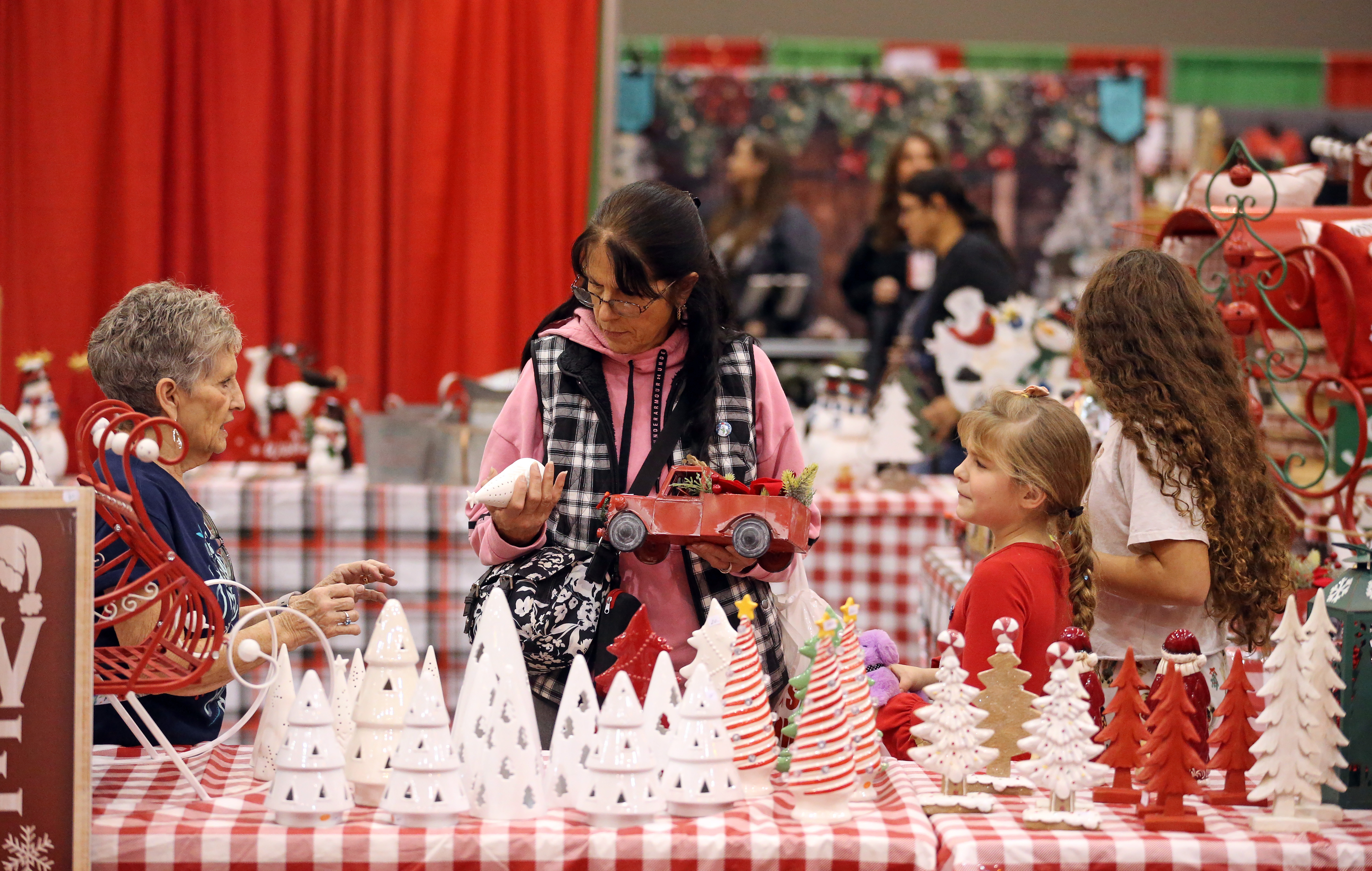 Christmas Connection 2024 - cleveland.com