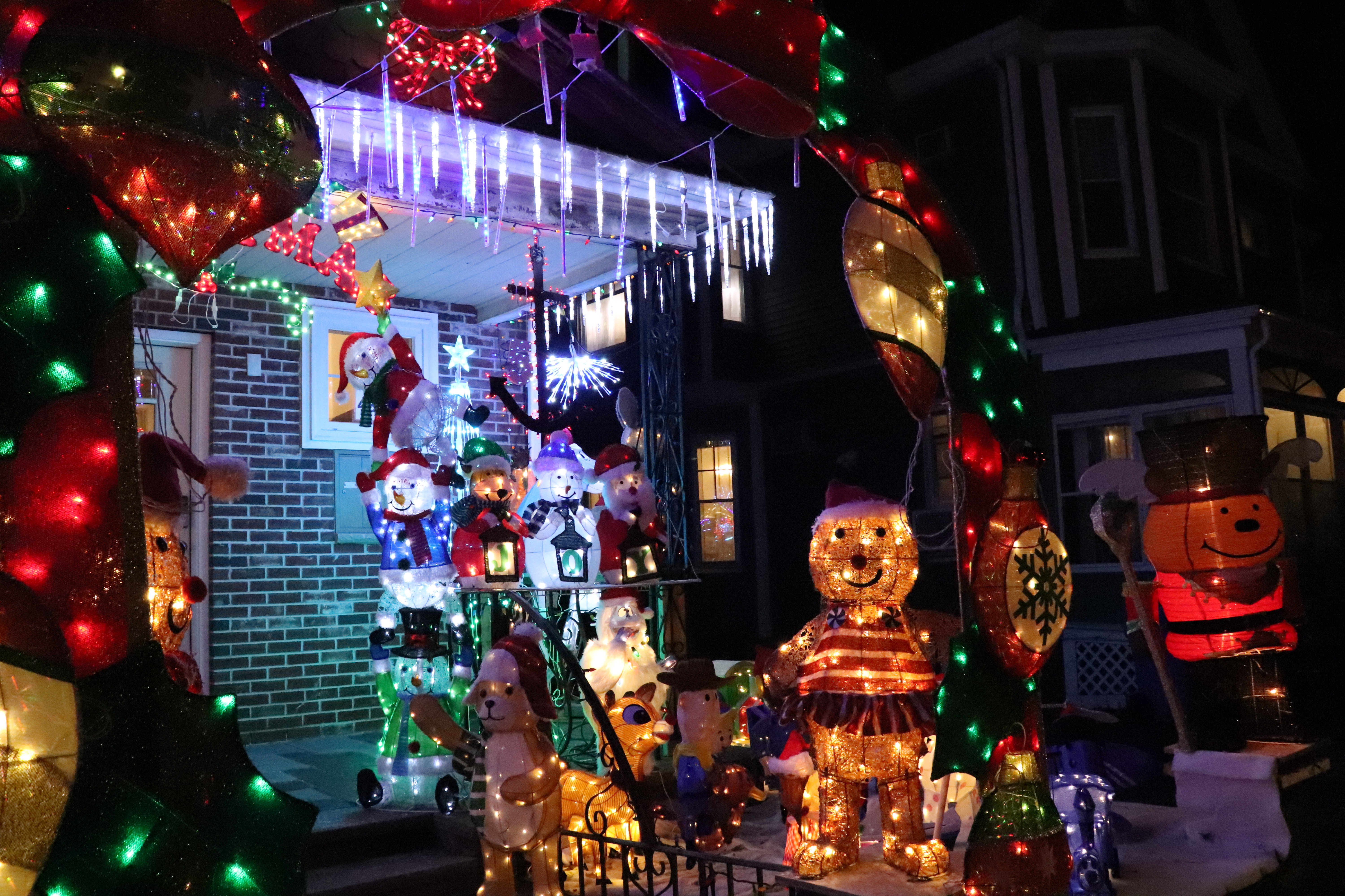Somerville Illuminations holiday light displays - masslive.com